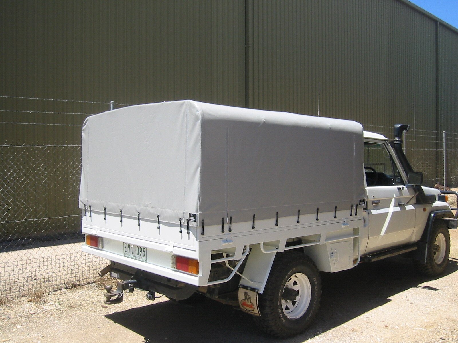 UTE Canopies | Canopie for UTEs | 4x4 UTE Canopies Albury Wodonga