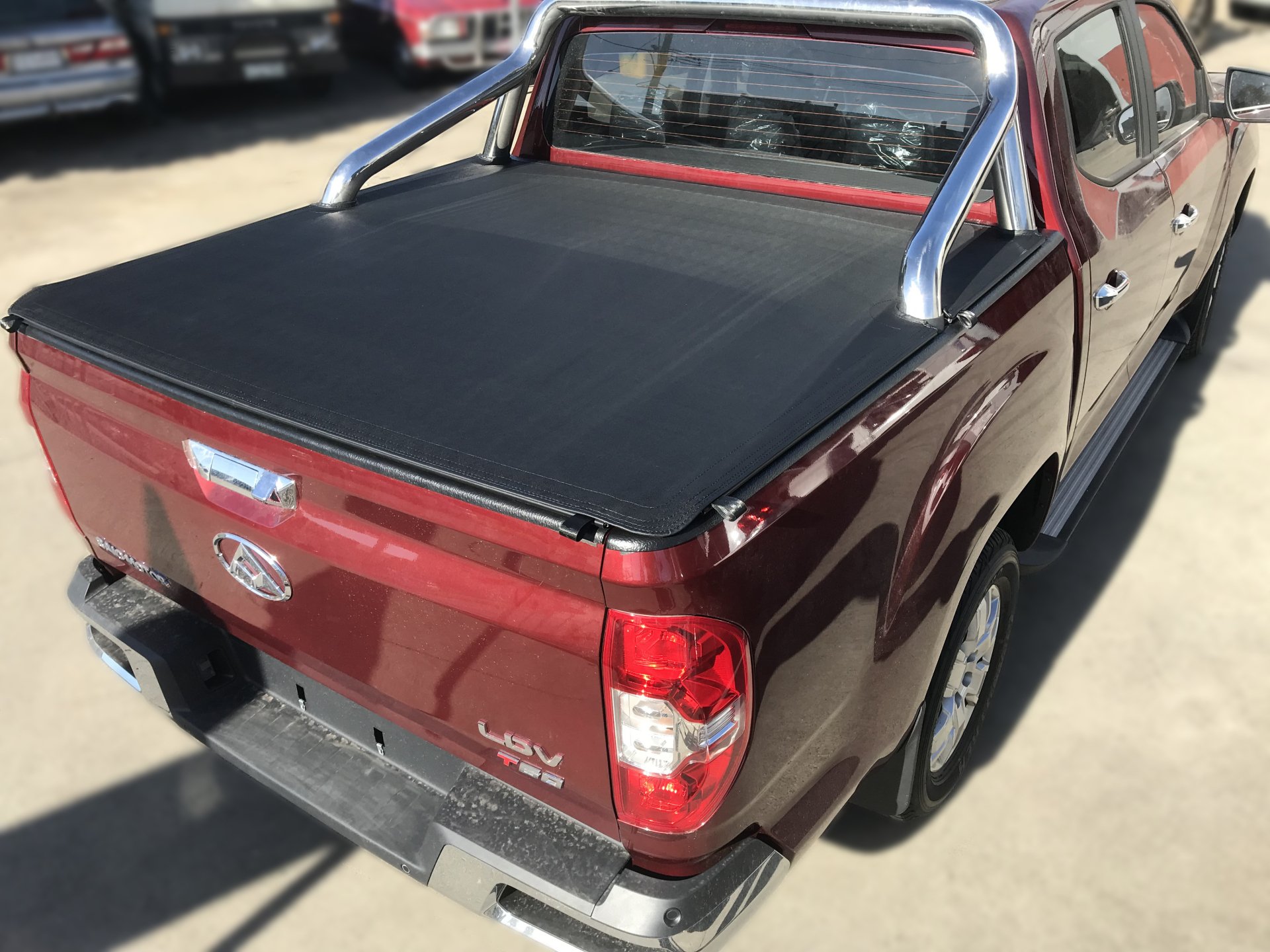 Tonneaus Upholster Albury Wodonga | Universal Upholstery