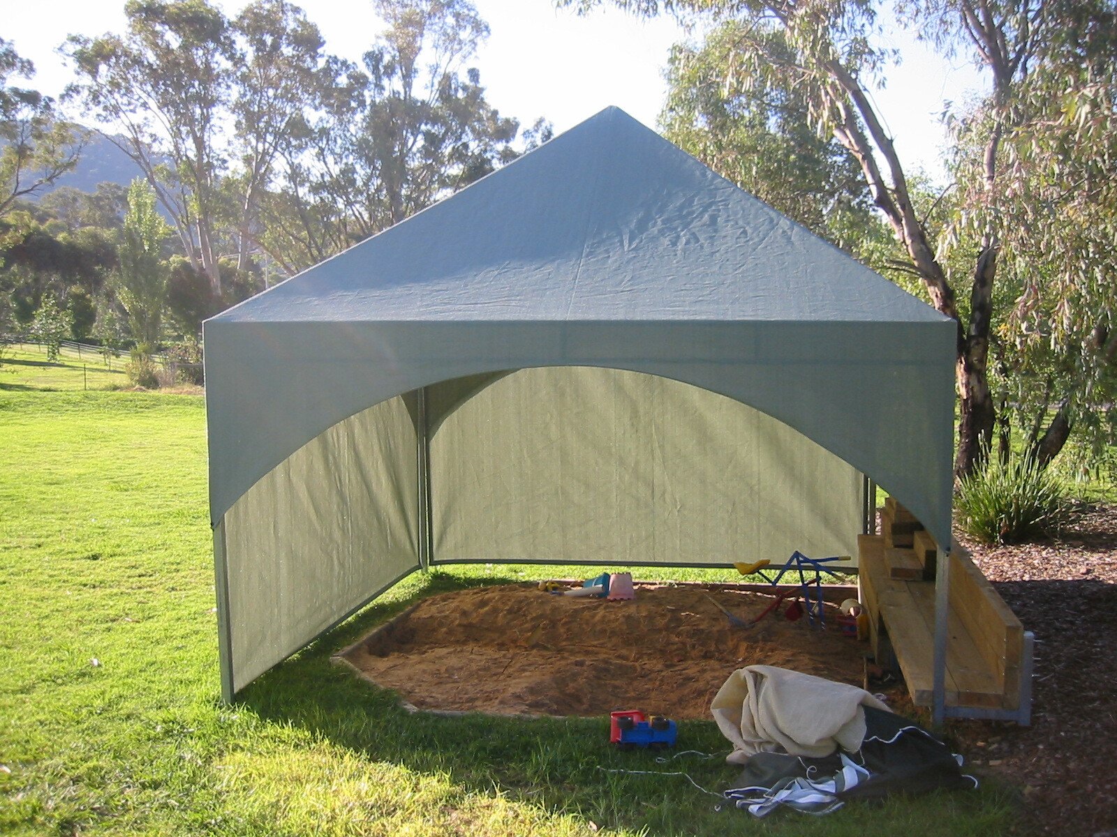 Shade Sails Upholstery Albury Wodonga | Universal Upholstery