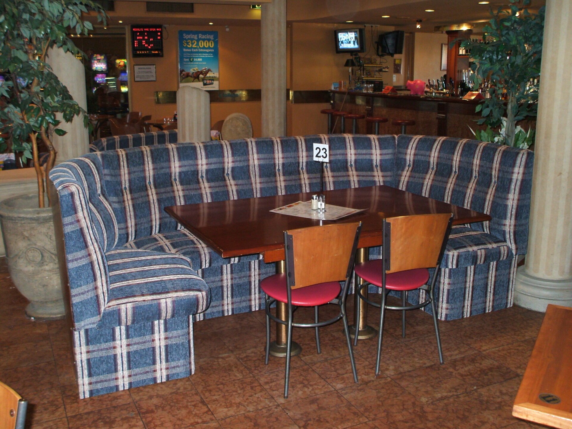 Commercial Upholster in Albury Wodonga | Universal Upholstery