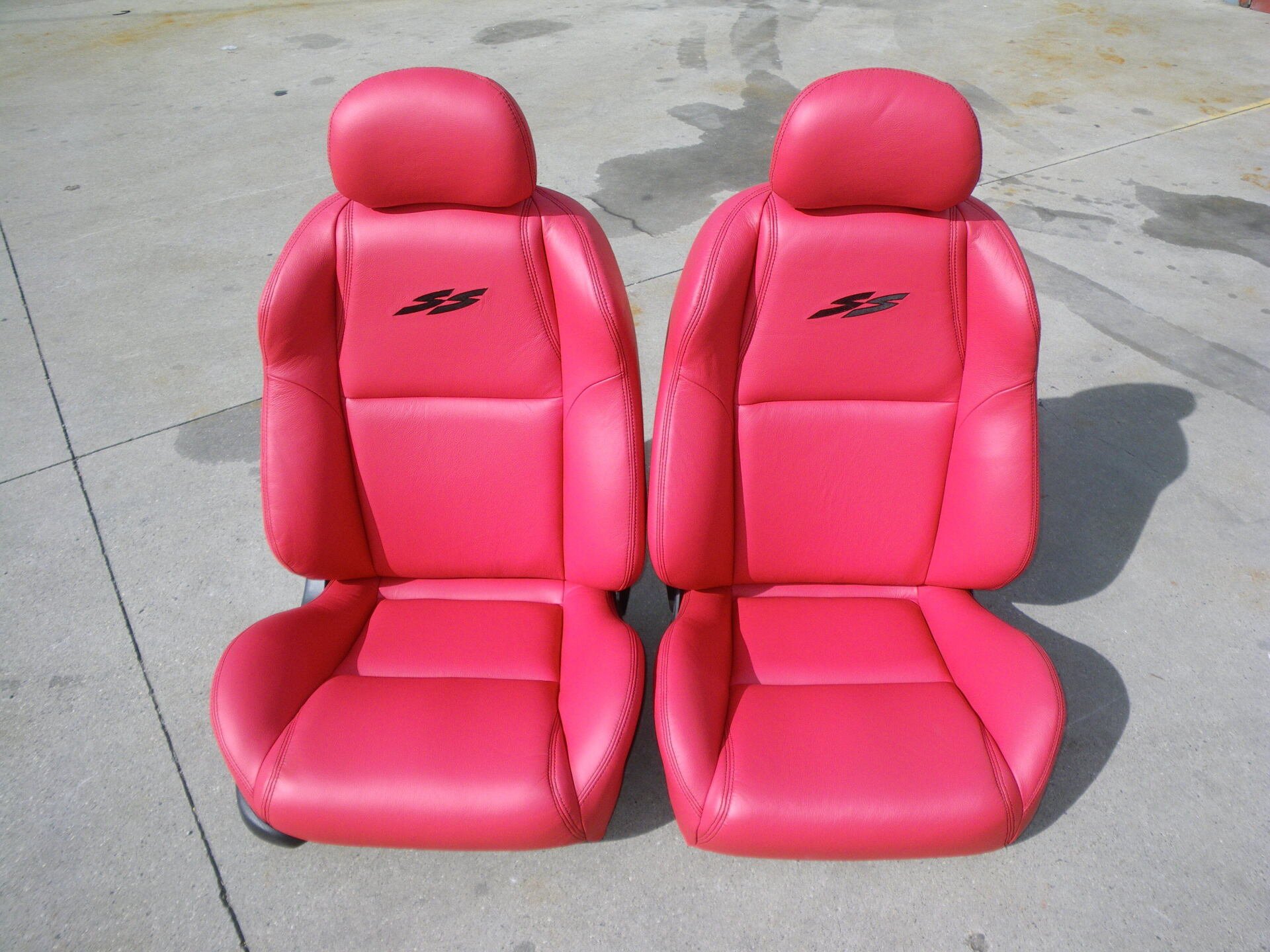 Auto Seat Upholstery Albury Wodonga | Front & Rear Seats Repair