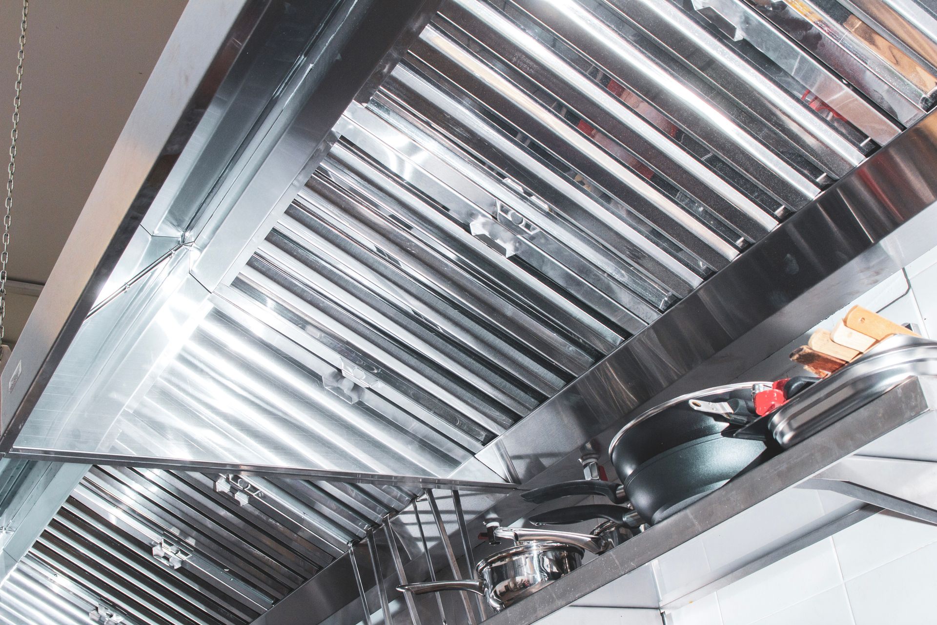 Commercial Kitchen Hood Cleaning | Perth, WA | Metro Filters