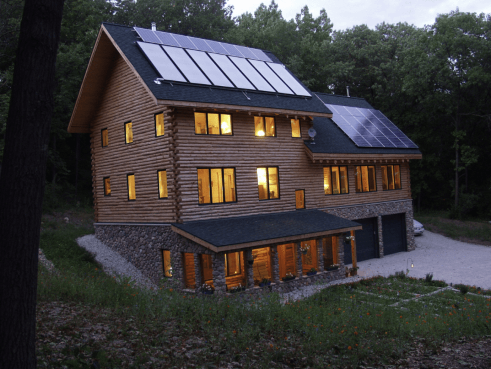 RAPID RIVER RUSTIC CEDAR LOG HOMES | Gallery