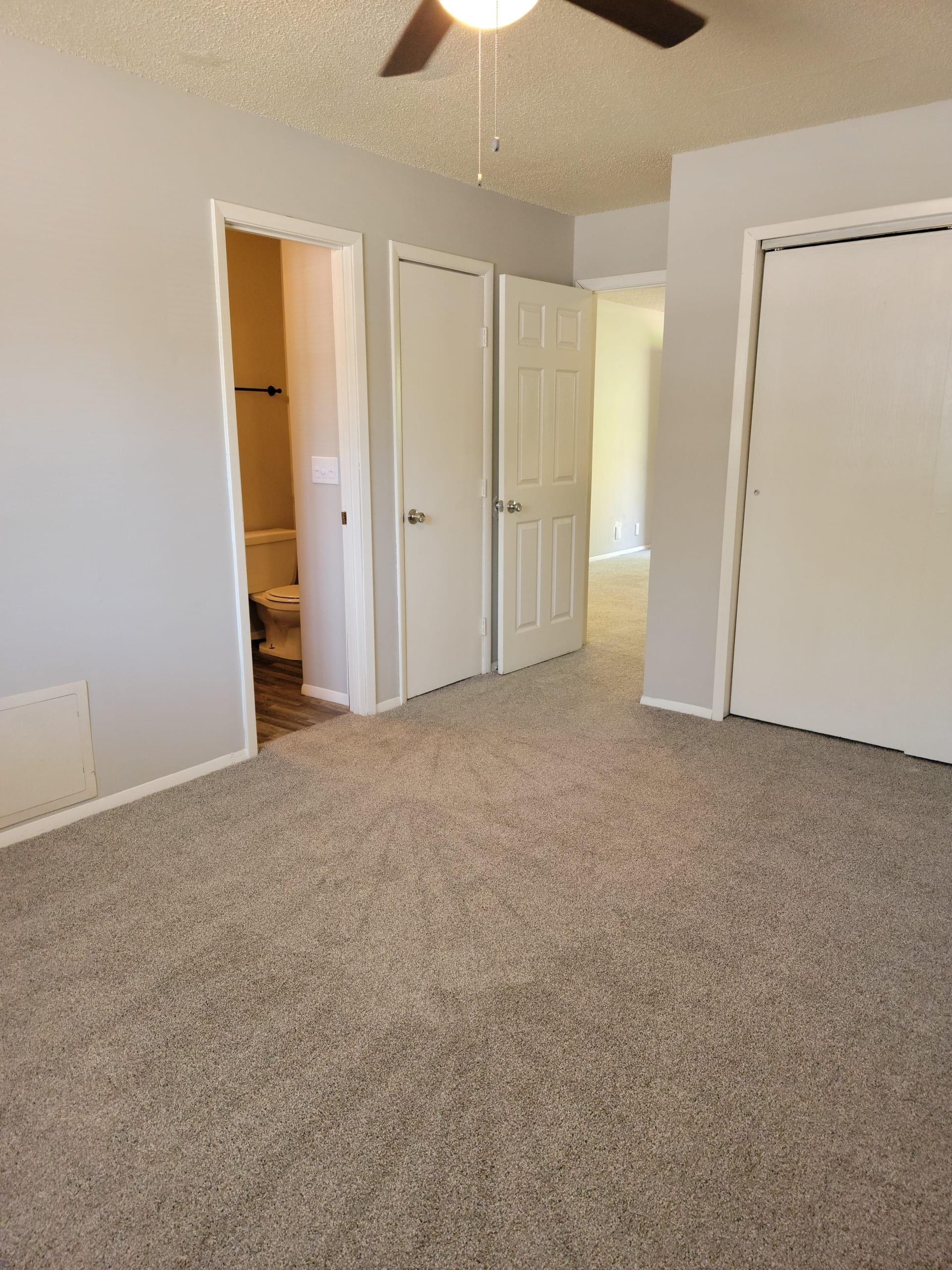 Embassy Apartments | Evansville, Indiana