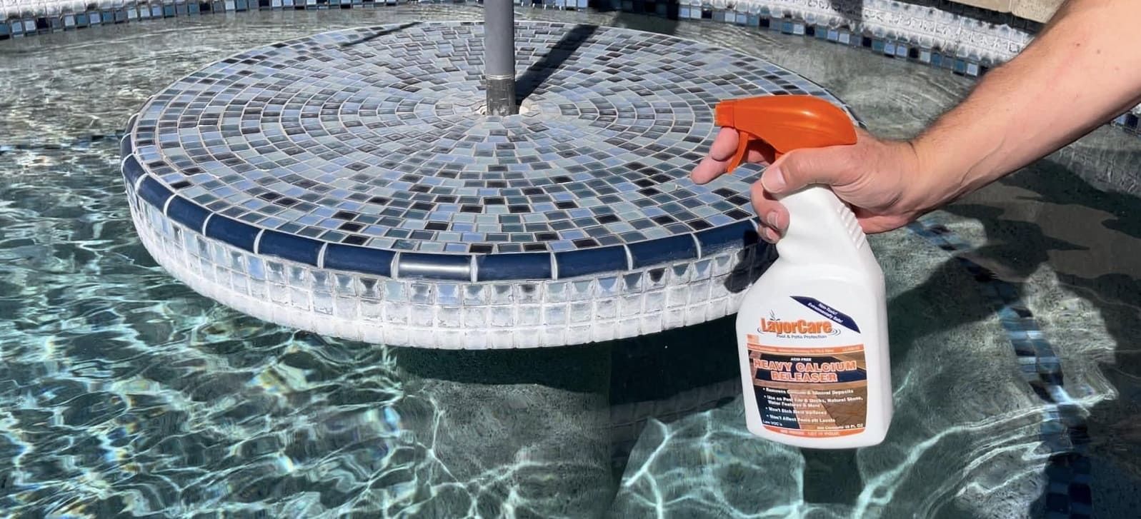 How Cleaners & Sealers Keep Pool Tiles and Pavers Looking New
