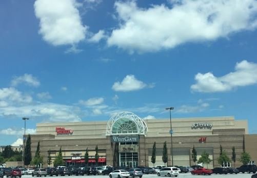 Local Retail & Restaurants | Windsor Palms Apartment Homes ...