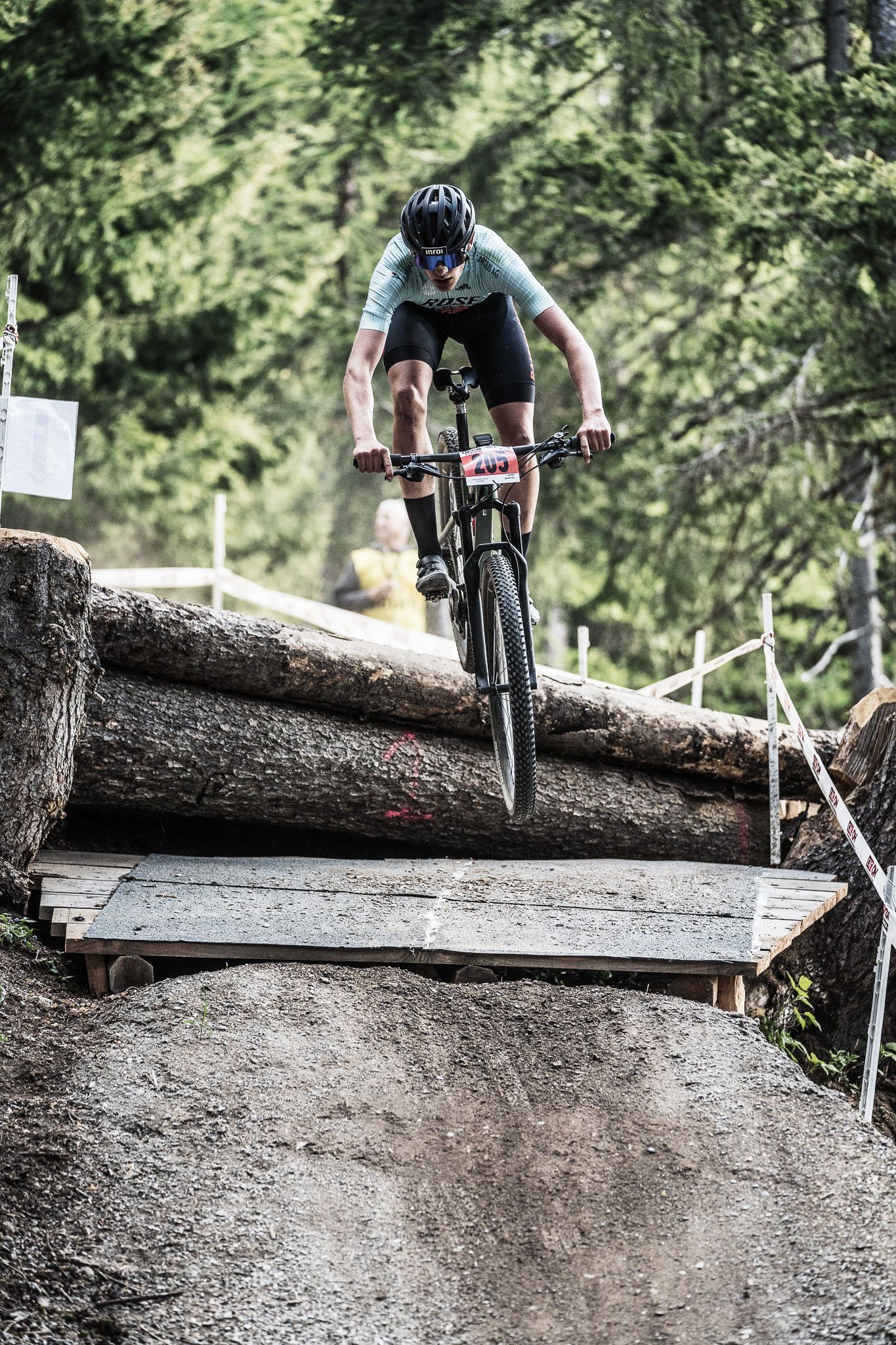 Mountainbiker Rose Bikes Schweiz Factory Racing Team, Leon Fischer ...