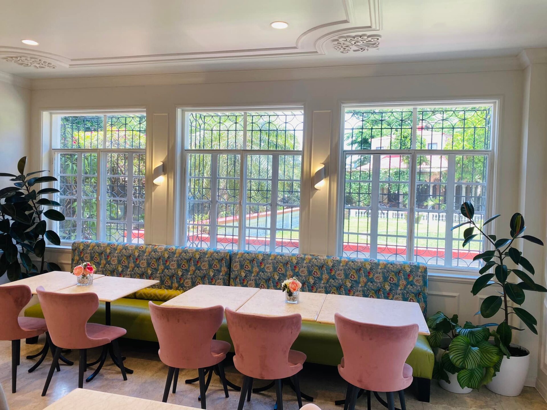 THE HENRY HOTELS AND RESORTS | Philippines