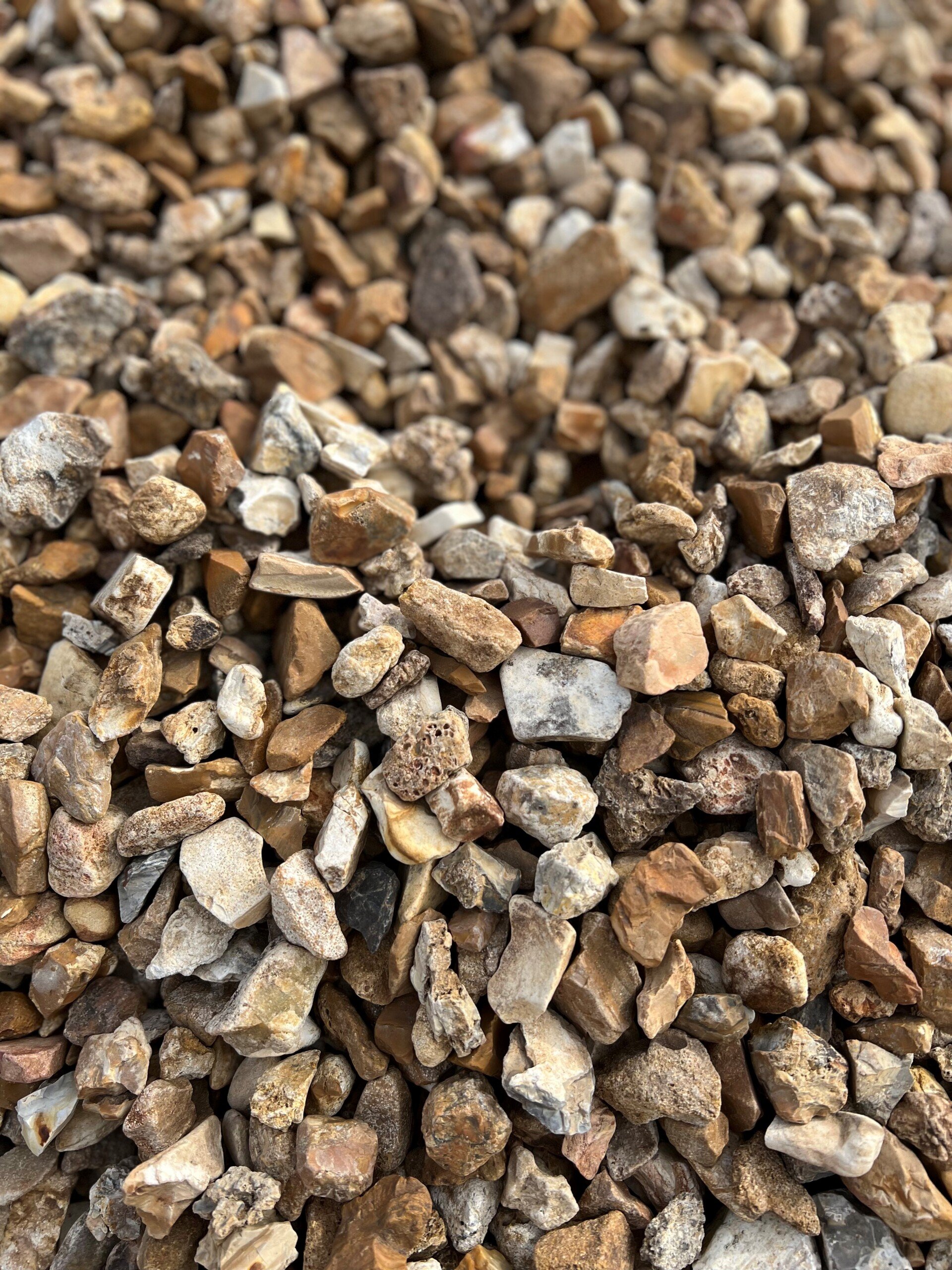 Quality Decorative Rock, Gravel & Sand | Kearney Landscape Material ...