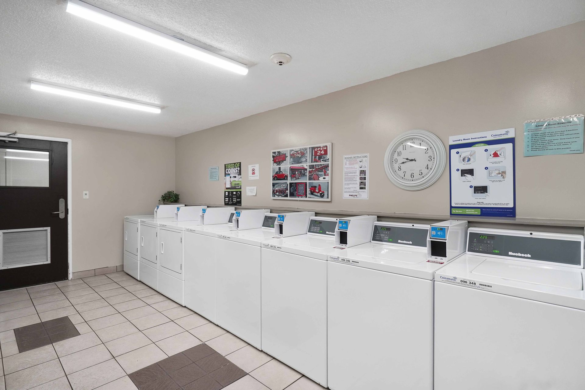 Suite Gallery | View 55 Bay Street Units and Building Photos