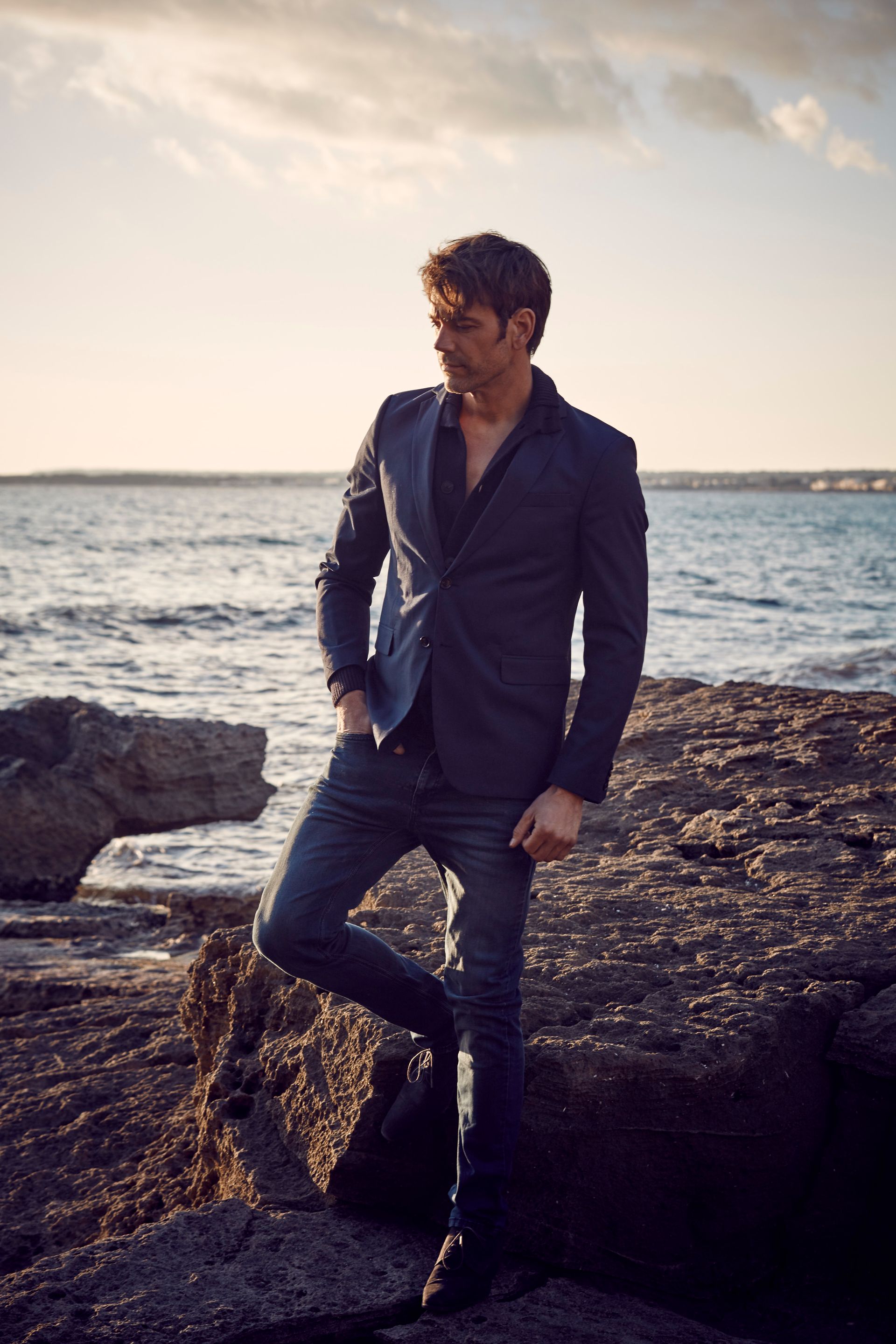 Actor/Model/Health practitioner
