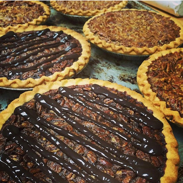 Alpine Pastry Shoppe - Long Island Custom Bakery, Cakes, Pastries ...