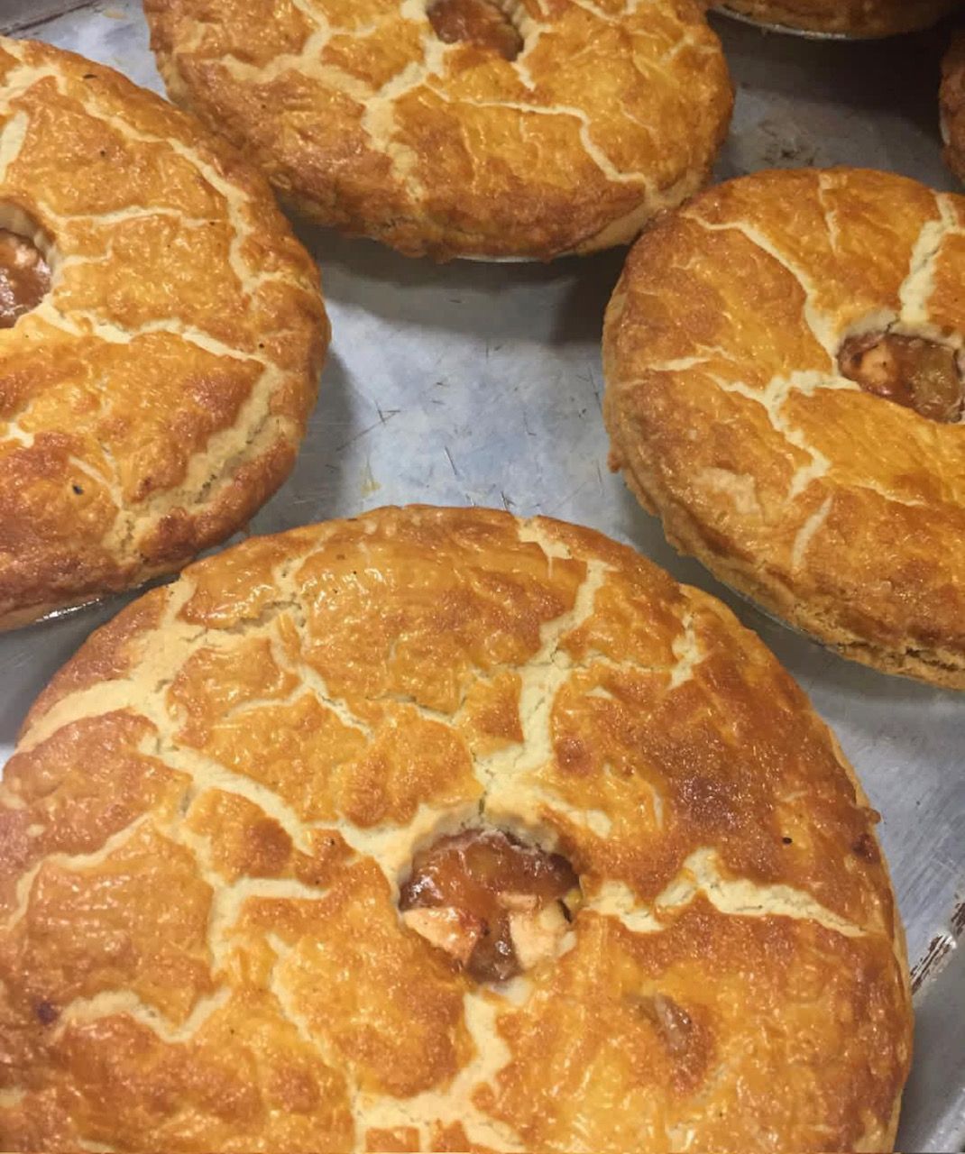 Alpine Pastry Shoppe - Long Island Custom Bakery, Cakes, Pastries ...