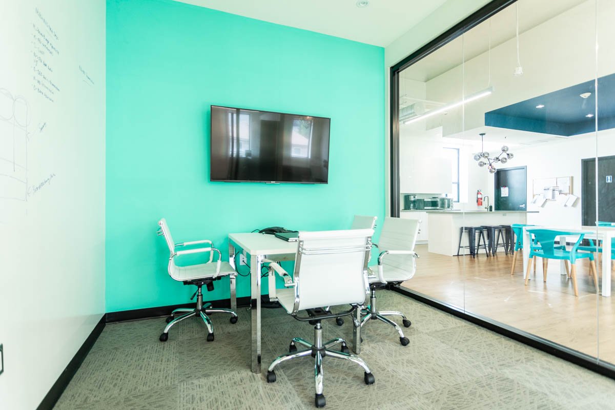 Niche for Design | Workspace Solutions For Your Home and Office