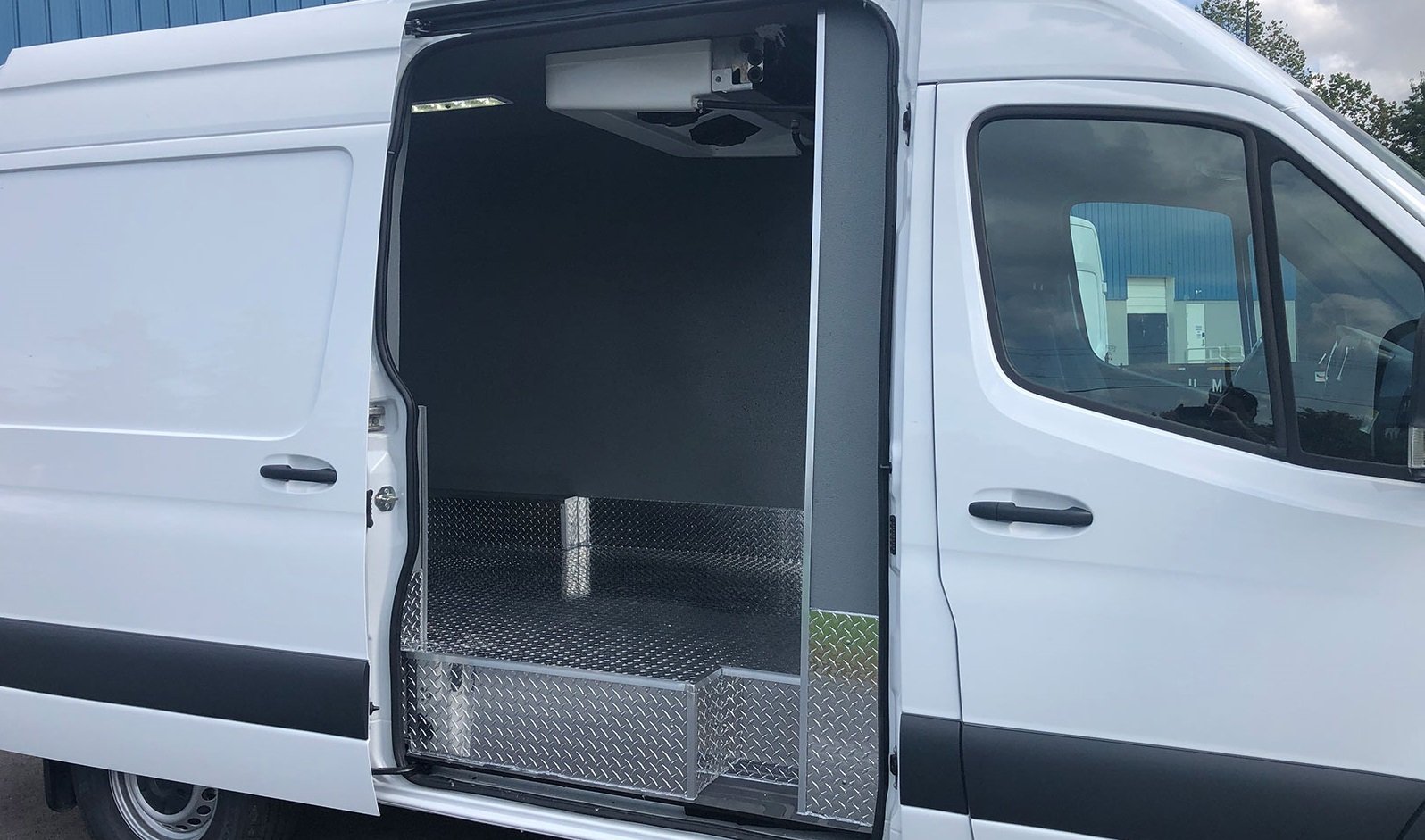 Reefer Services, Installation | Reefer Maintenance | Pro-West