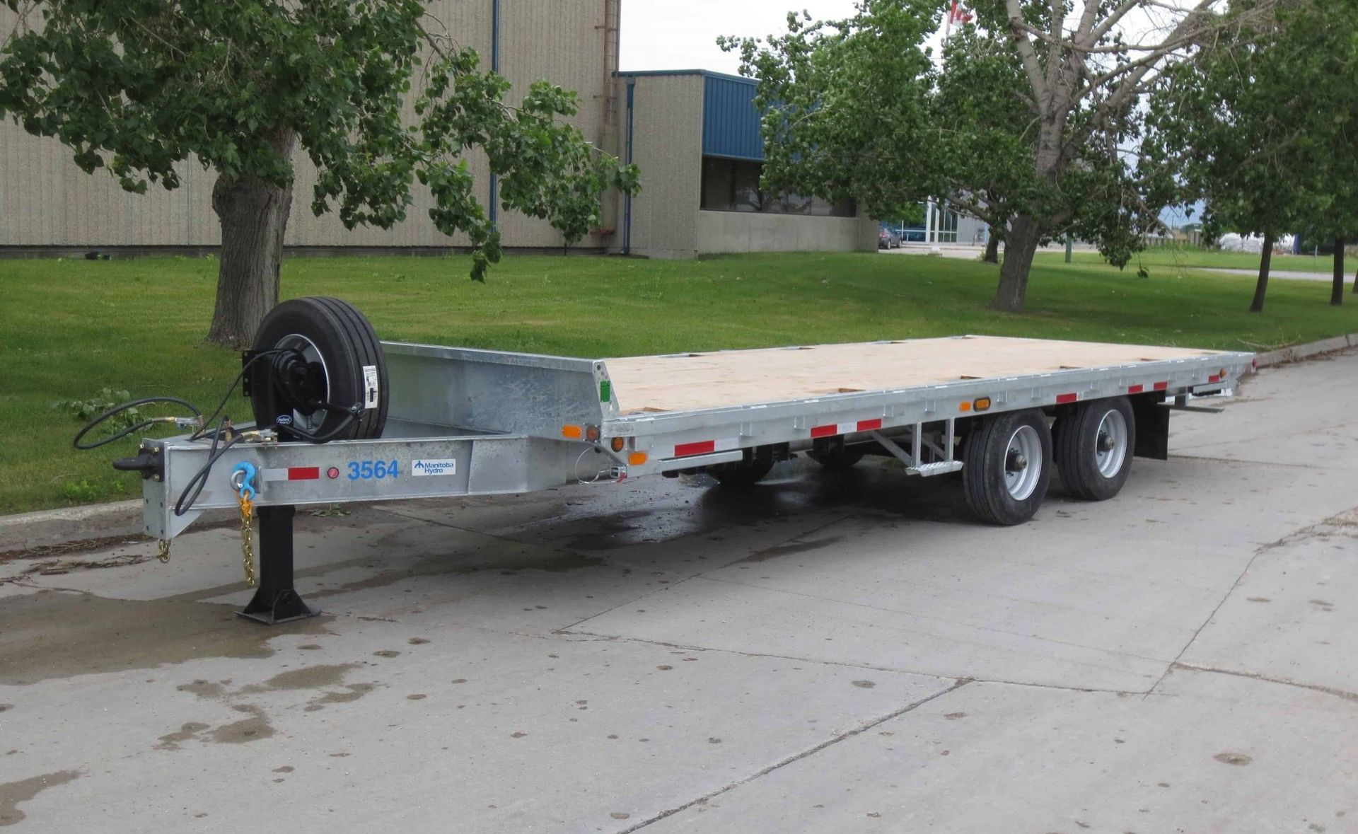 Deck Over Trailers | Saturn Industries | Winnipeg, Manitoba