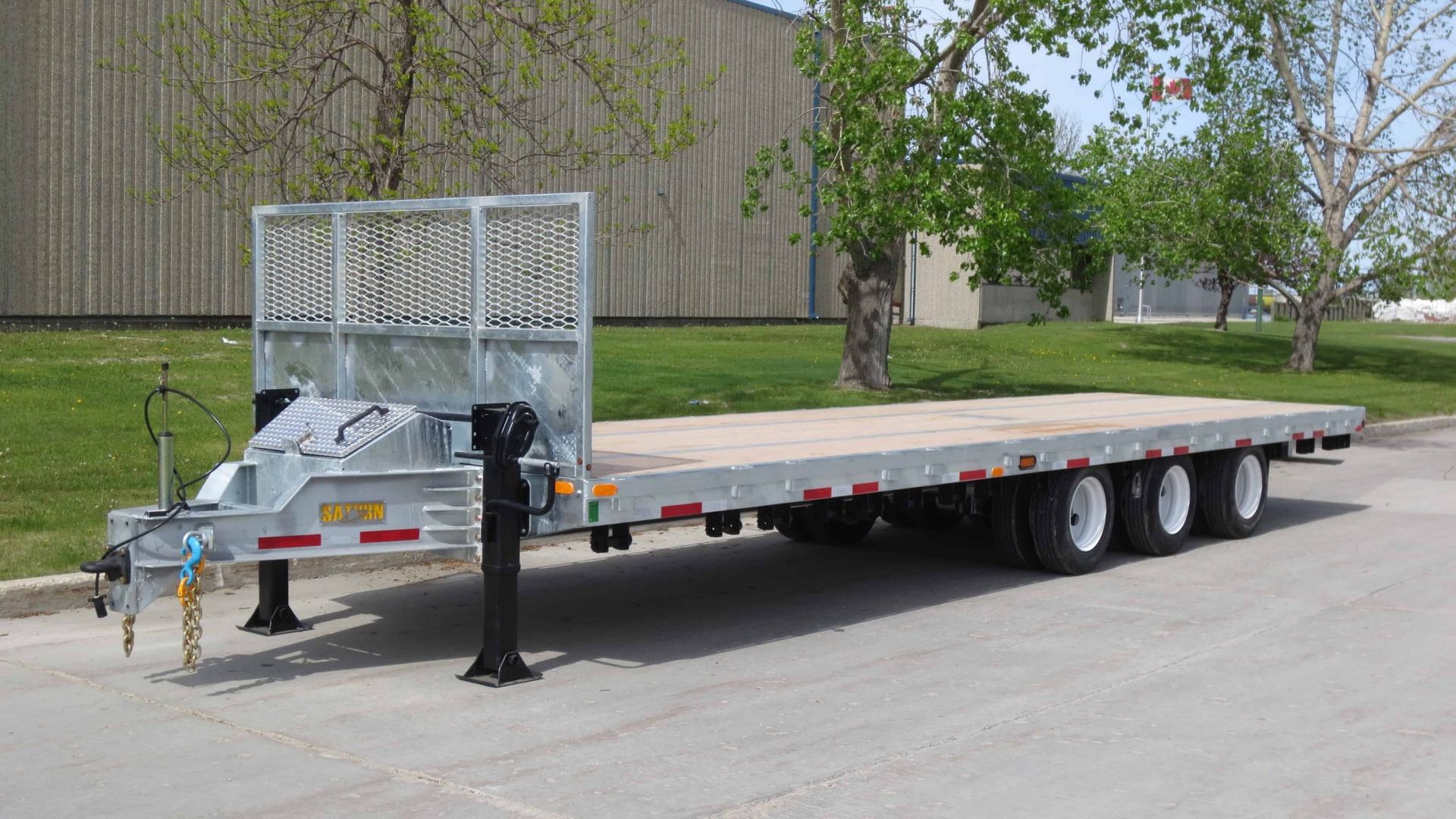 Deck Over Trailers | Saturn Industries | Winnipeg, Manitoba