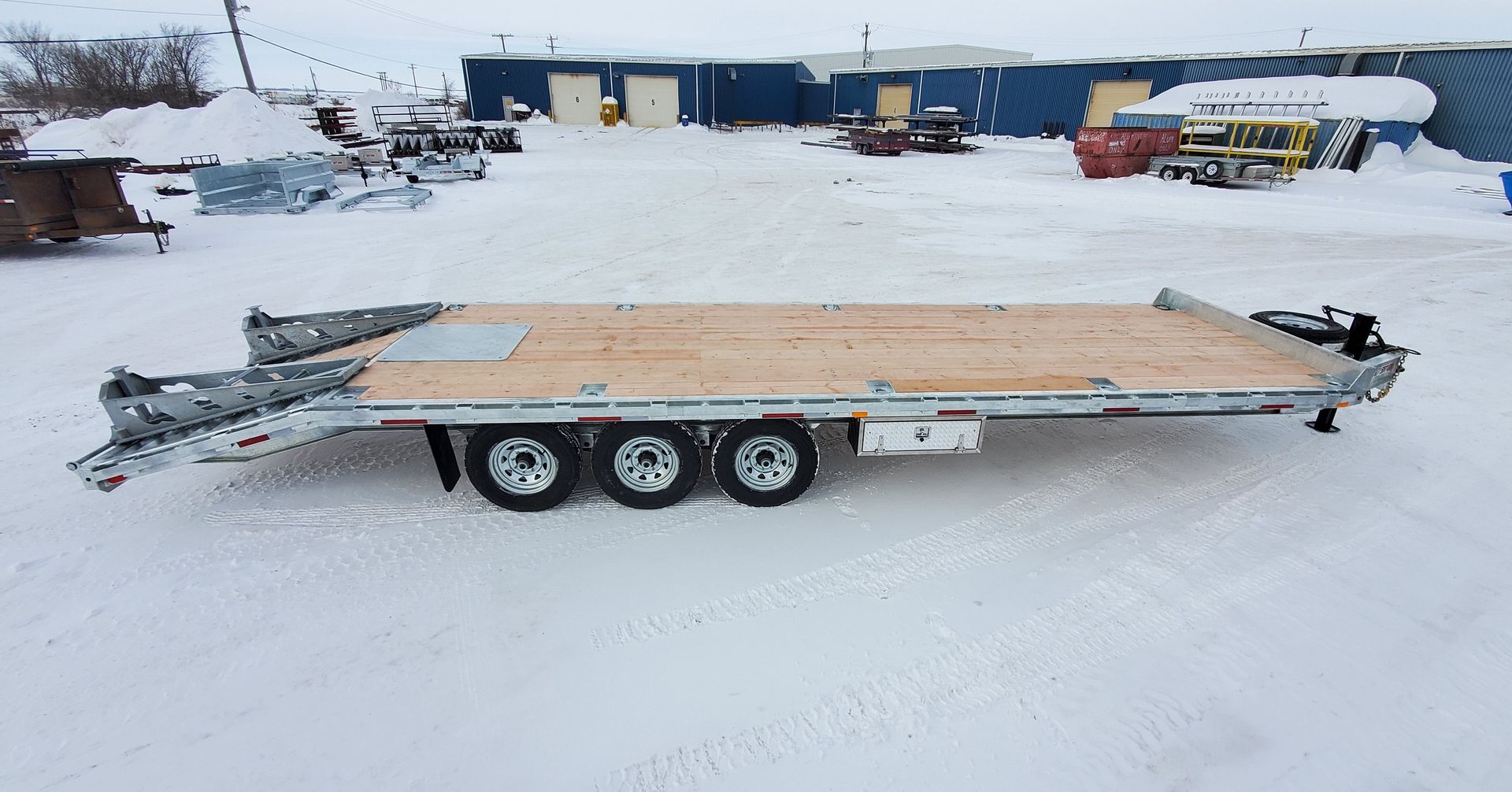 Deck Over Trailers | Saturn Industries | Winnipeg, Manitoba