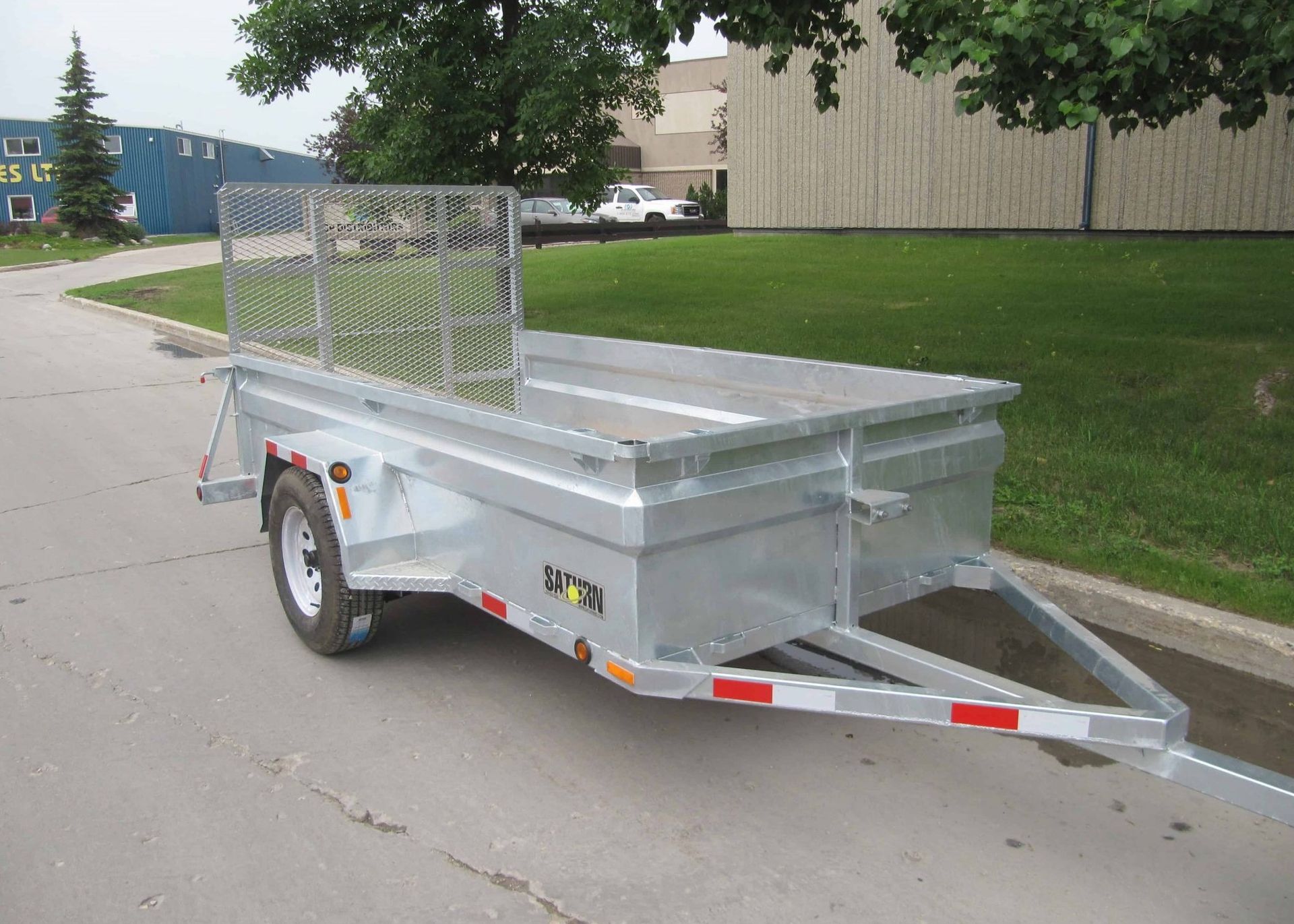 Utility Trailers | Saturn Industries | Winnipeg, Manitoba