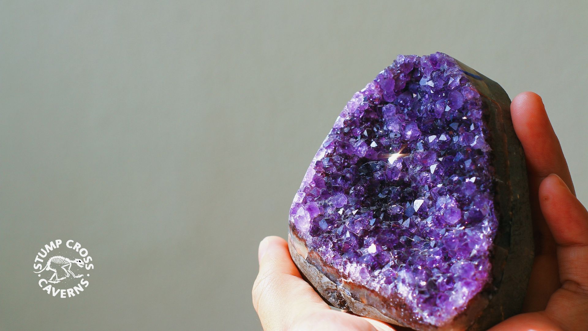 How do crystals form?