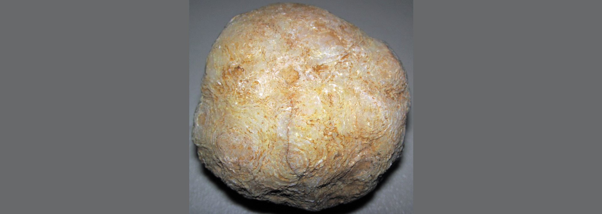 How to open a geode (without smashing it)