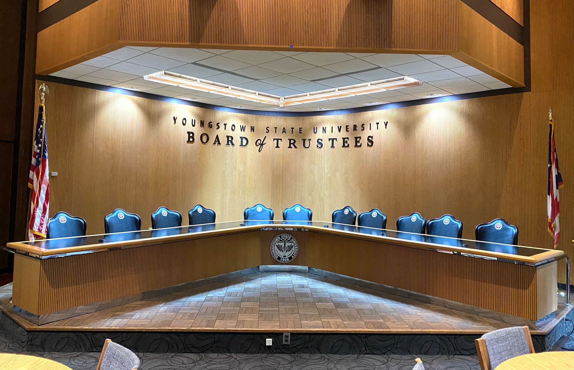 RL Smith Graphics - Signs, Vehicle Graphics and more!