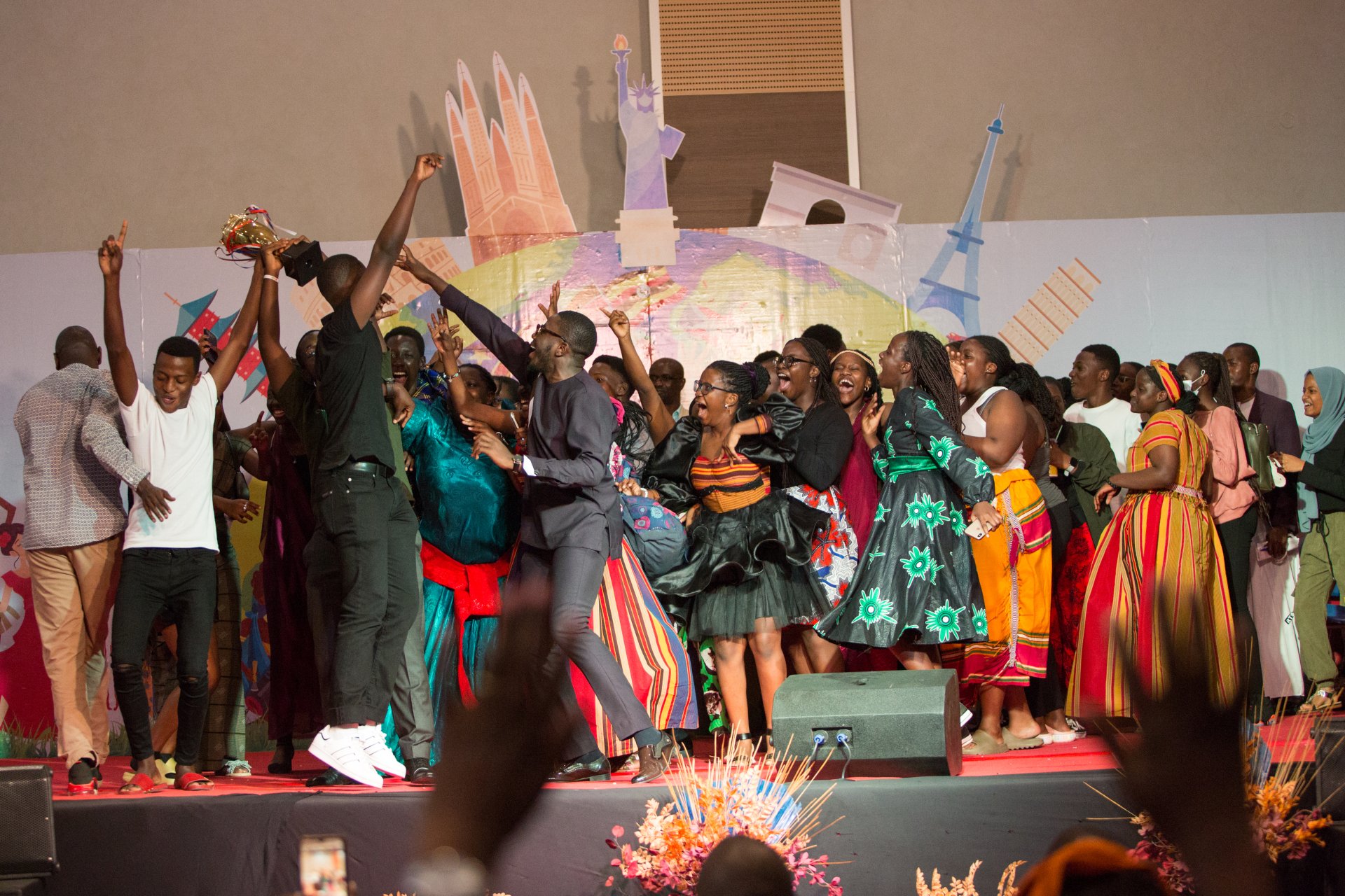 HIGH SCHOOL CULTURAL DAY