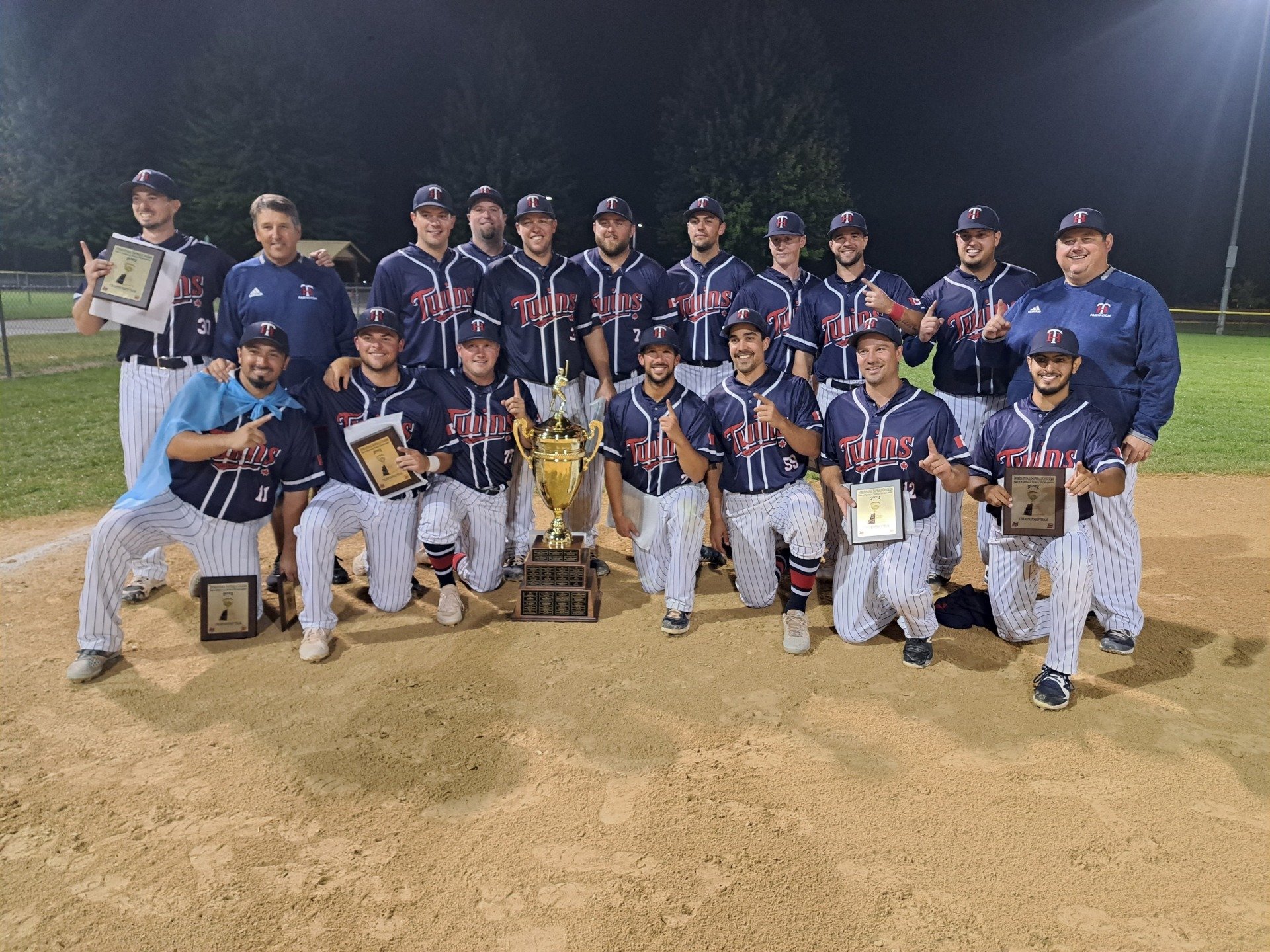 Kitchener Hallman Twins win 2022 ISC World Tournament Championship