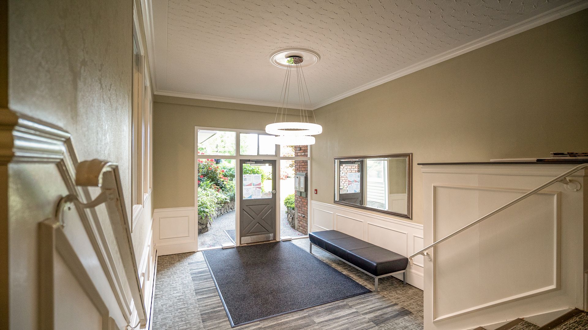 Fraser Tolmie Apartments - Gallery