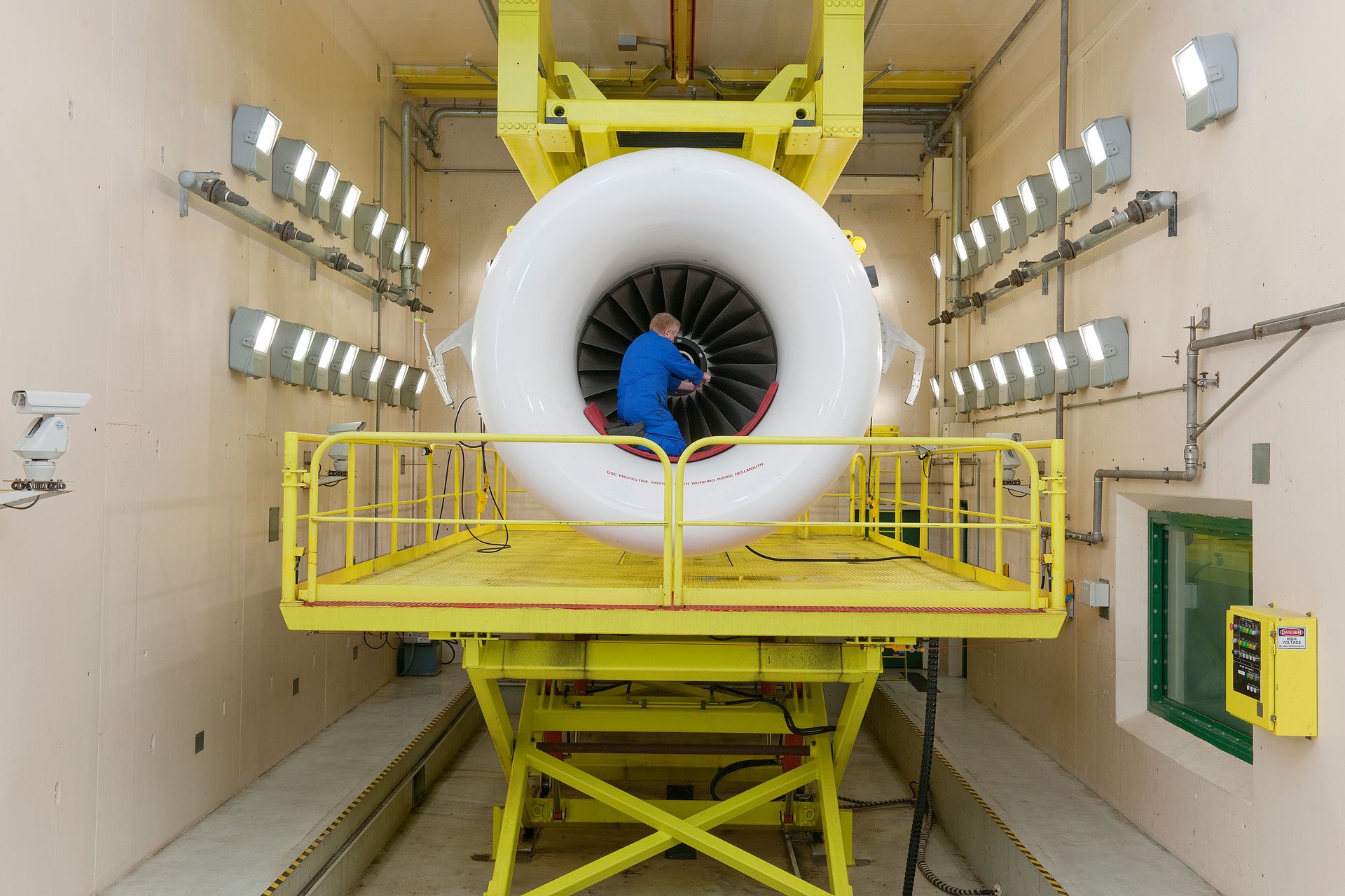 Christchurch Engine Centre, Air New Zealand Pratt & Whitney V2500 ...