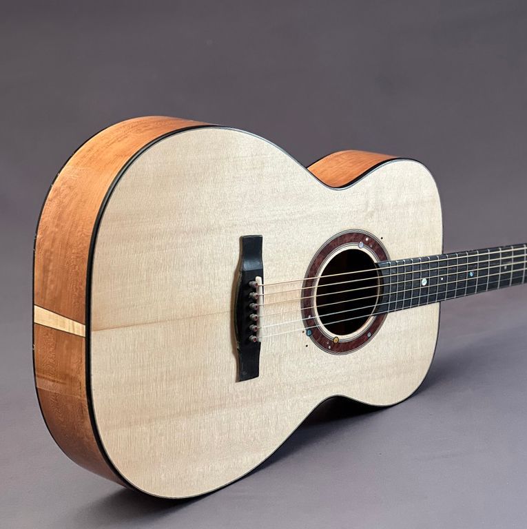 Giordano Designs Guitars