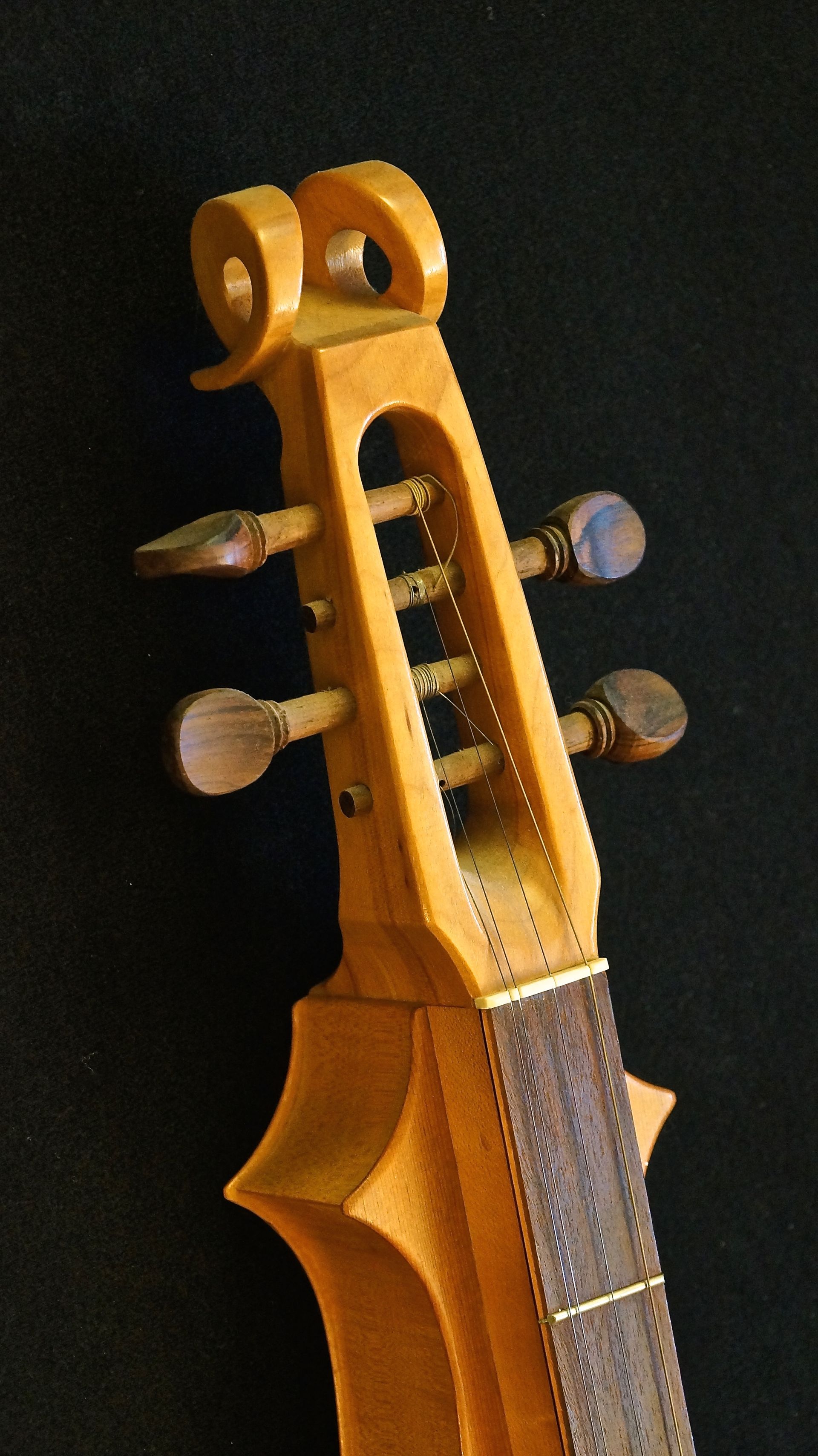 Giordano Designs Guitars