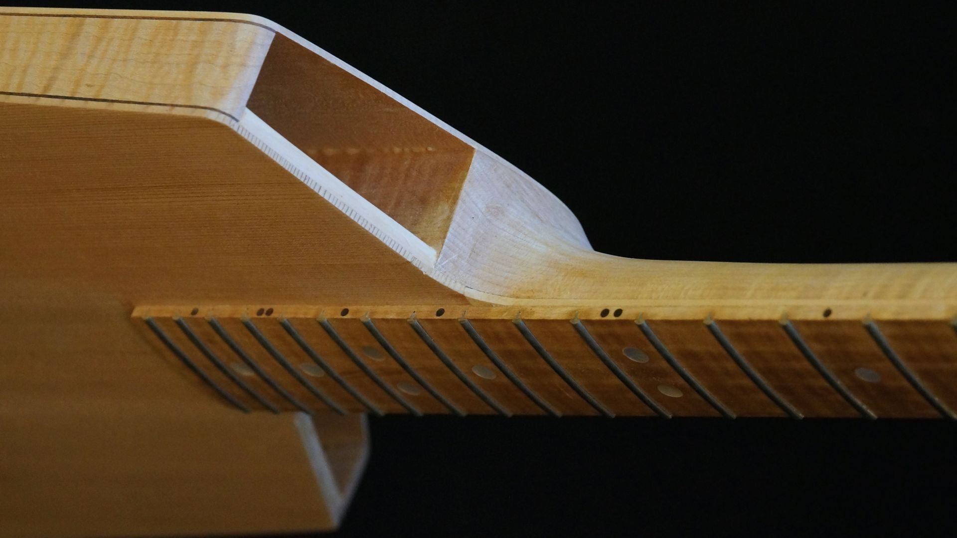 Giordano Designs Guitars