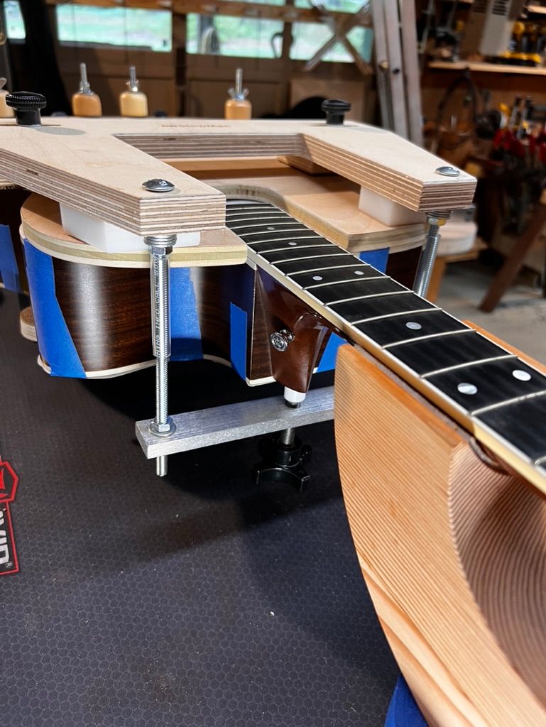 Giordano Designs Guitars