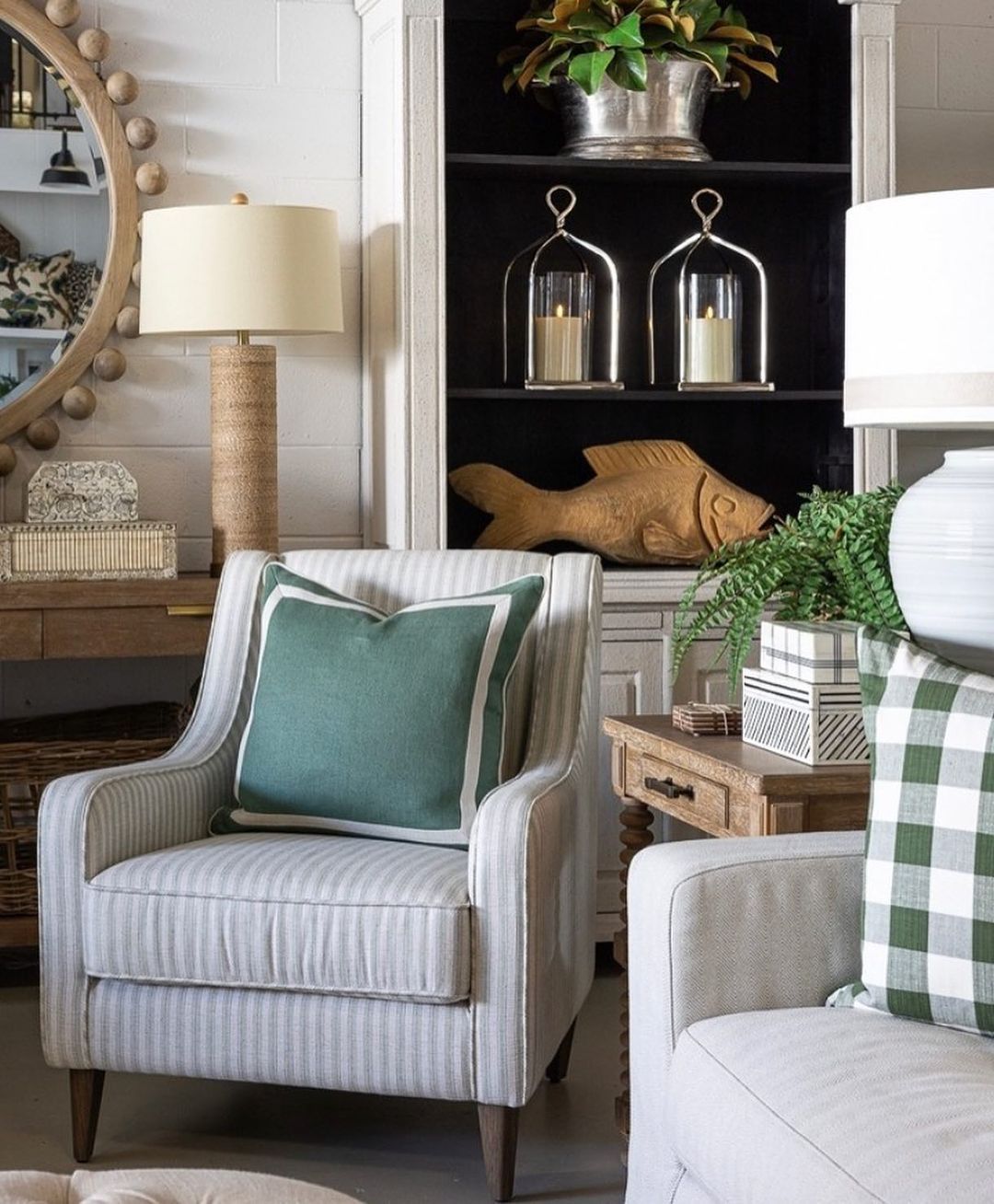 Molmic Furniture in Port Macquarie | Hastings Specialty Furniture
