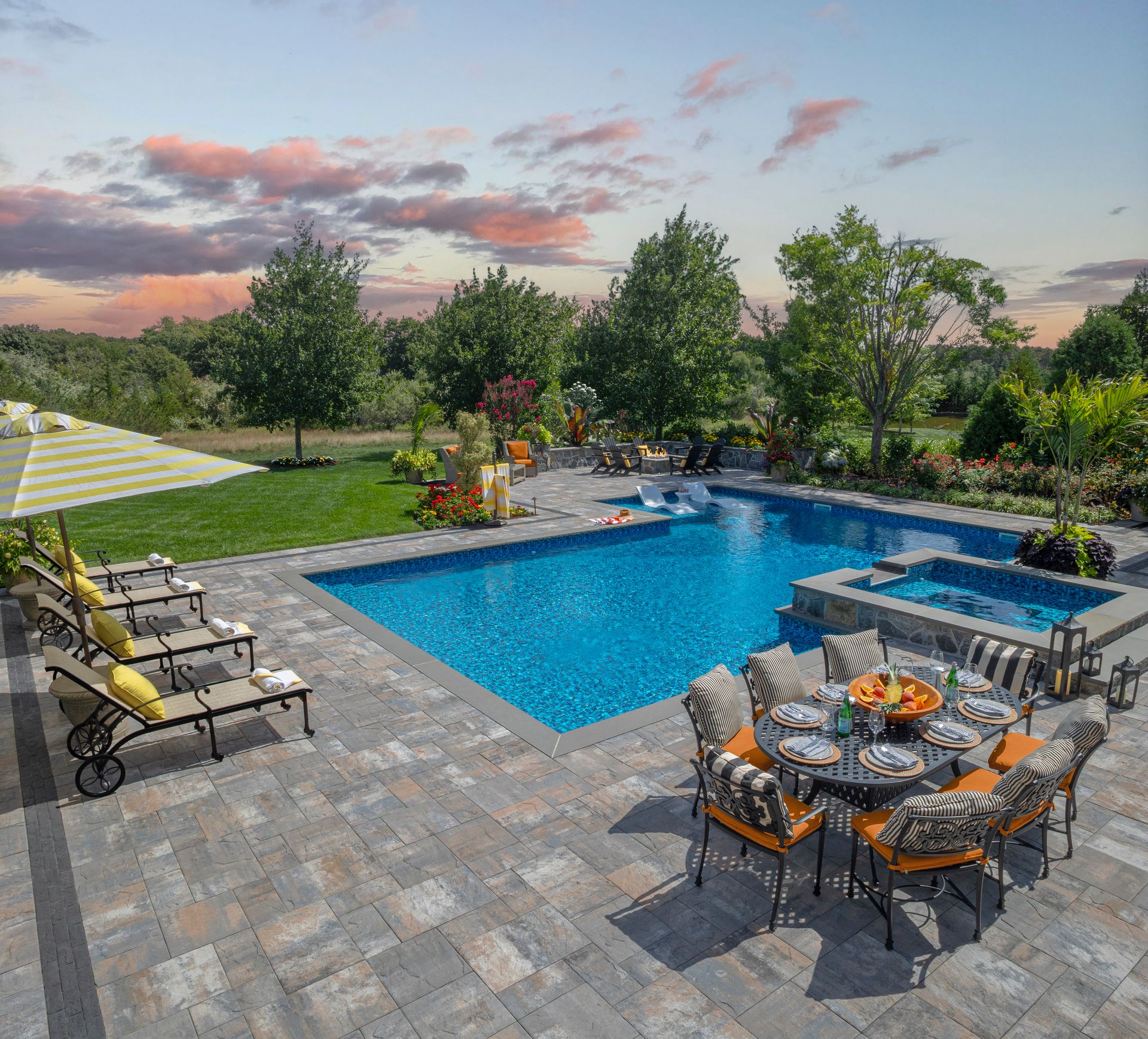 Pool & Outdoor Kitchen Specialists | Sunset Pools of New England