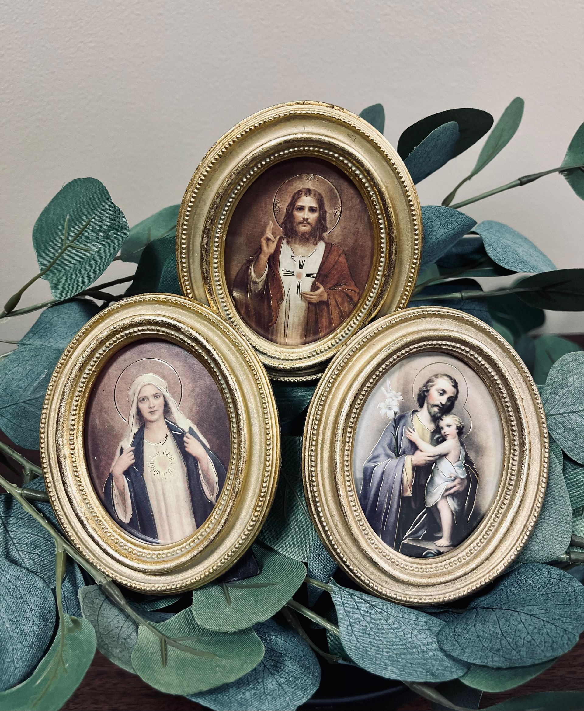 THE CATHEDRAL GIFT SHOP