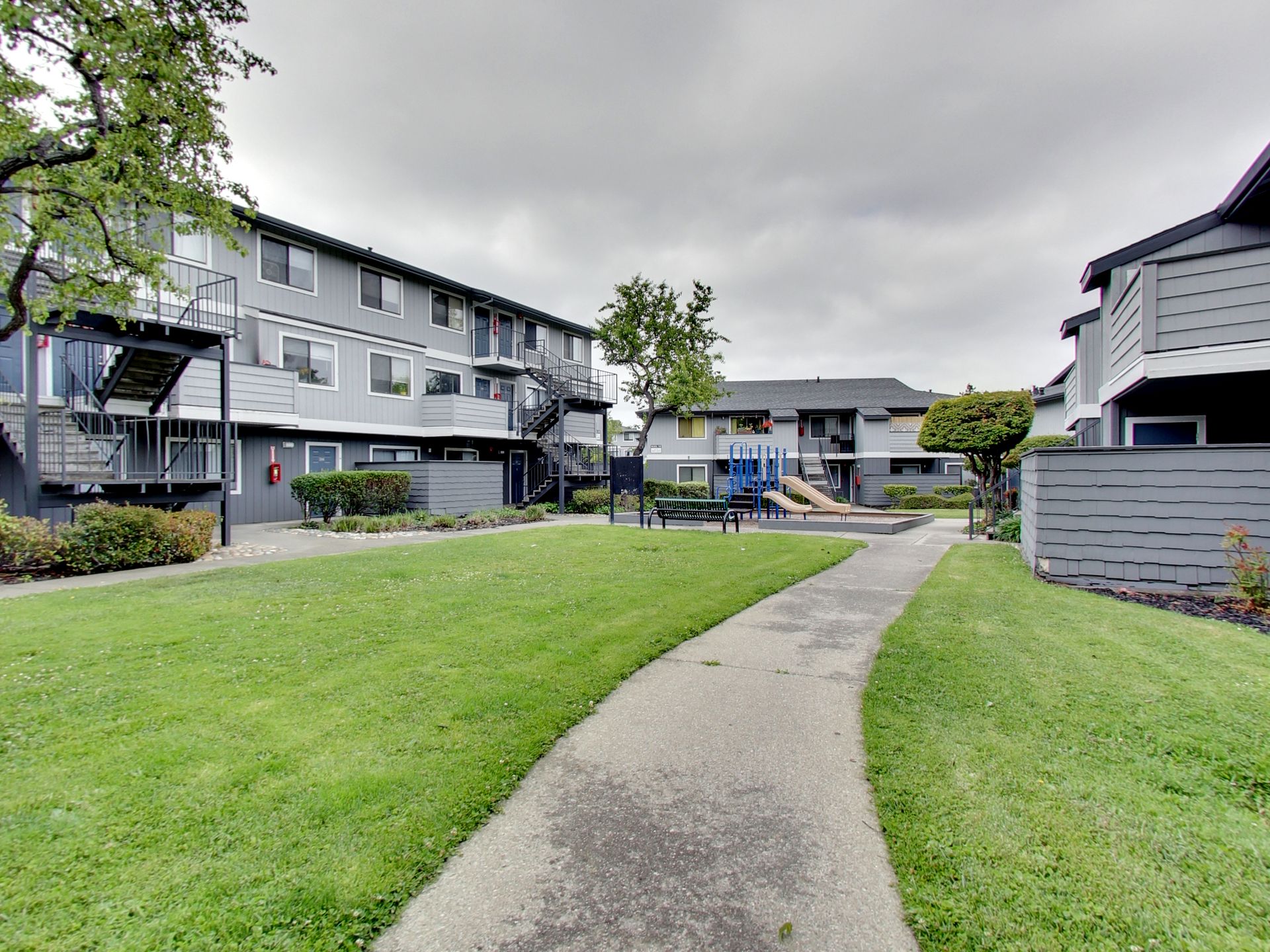 Parkside Commons Apartments | San Leandro, CA