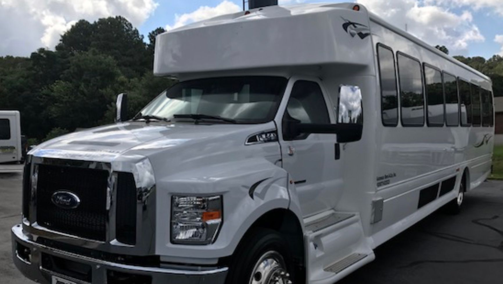 Lookout Limousine - VIP Airport Shuttle Chattanooga