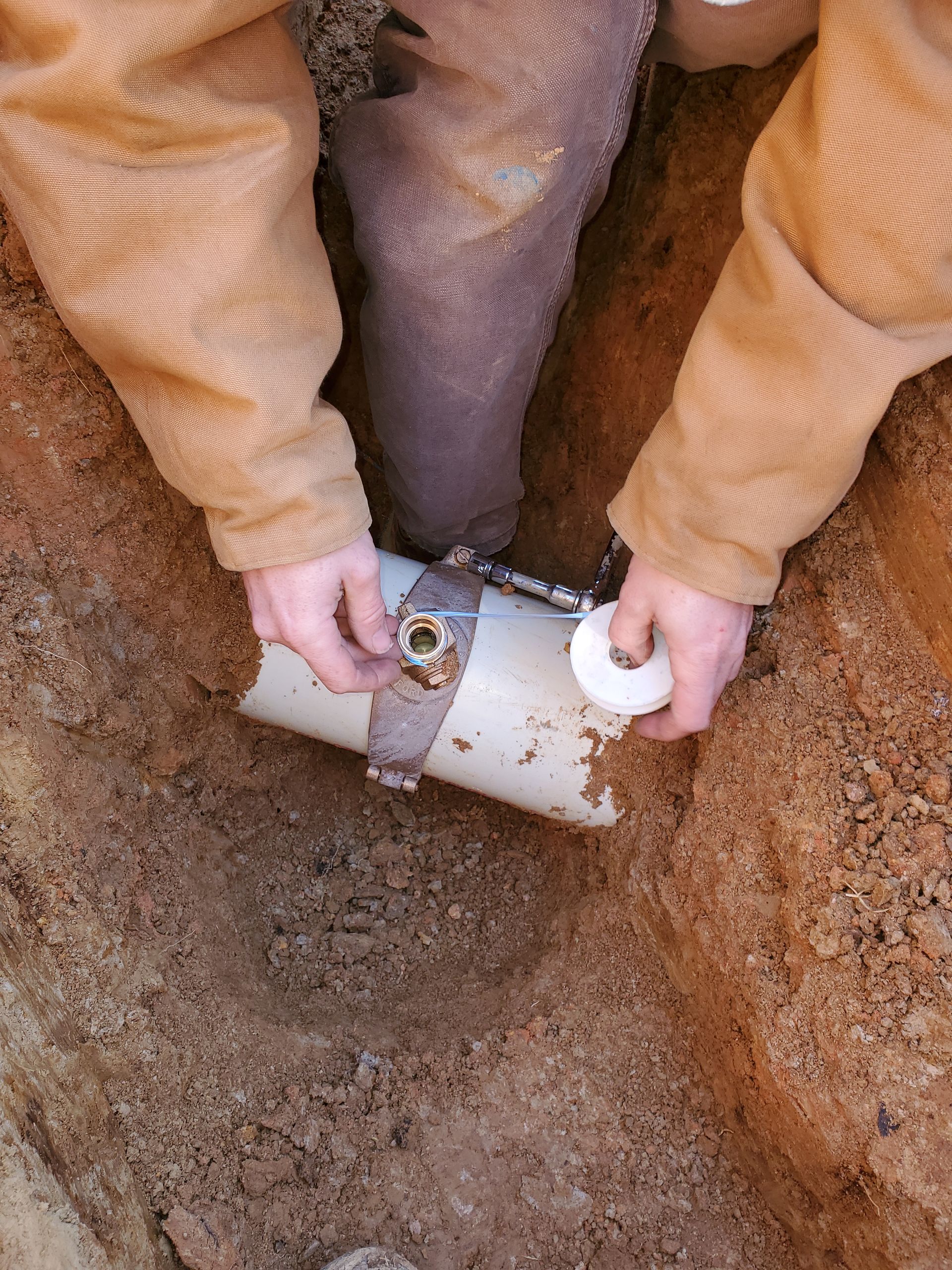 Spotting the Signs: How to Identify a Failing Septic Field Line