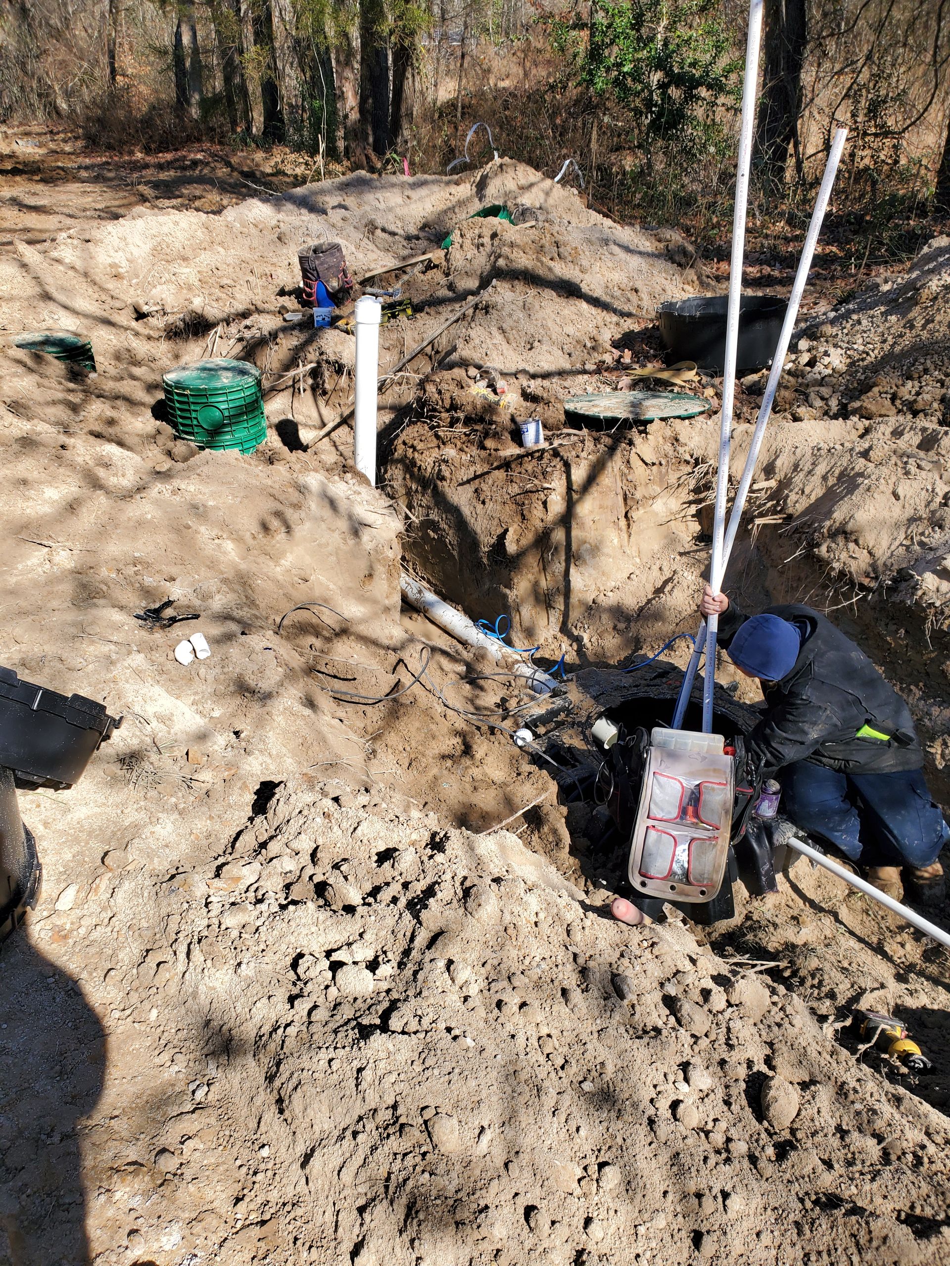 Spotting the Signs: How to Identify a Failing Septic Field Line