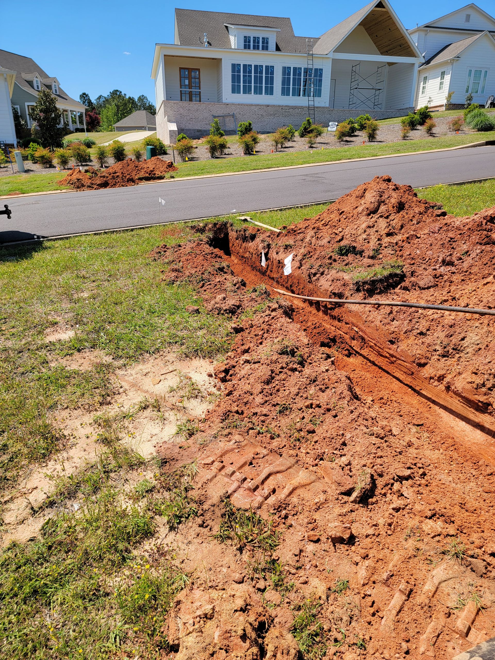Spotting the Signs: How to Identify a Failing Septic Field Line