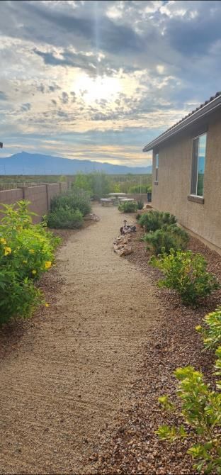 Expert Landscaping Services | Colossal Landscaping LLC