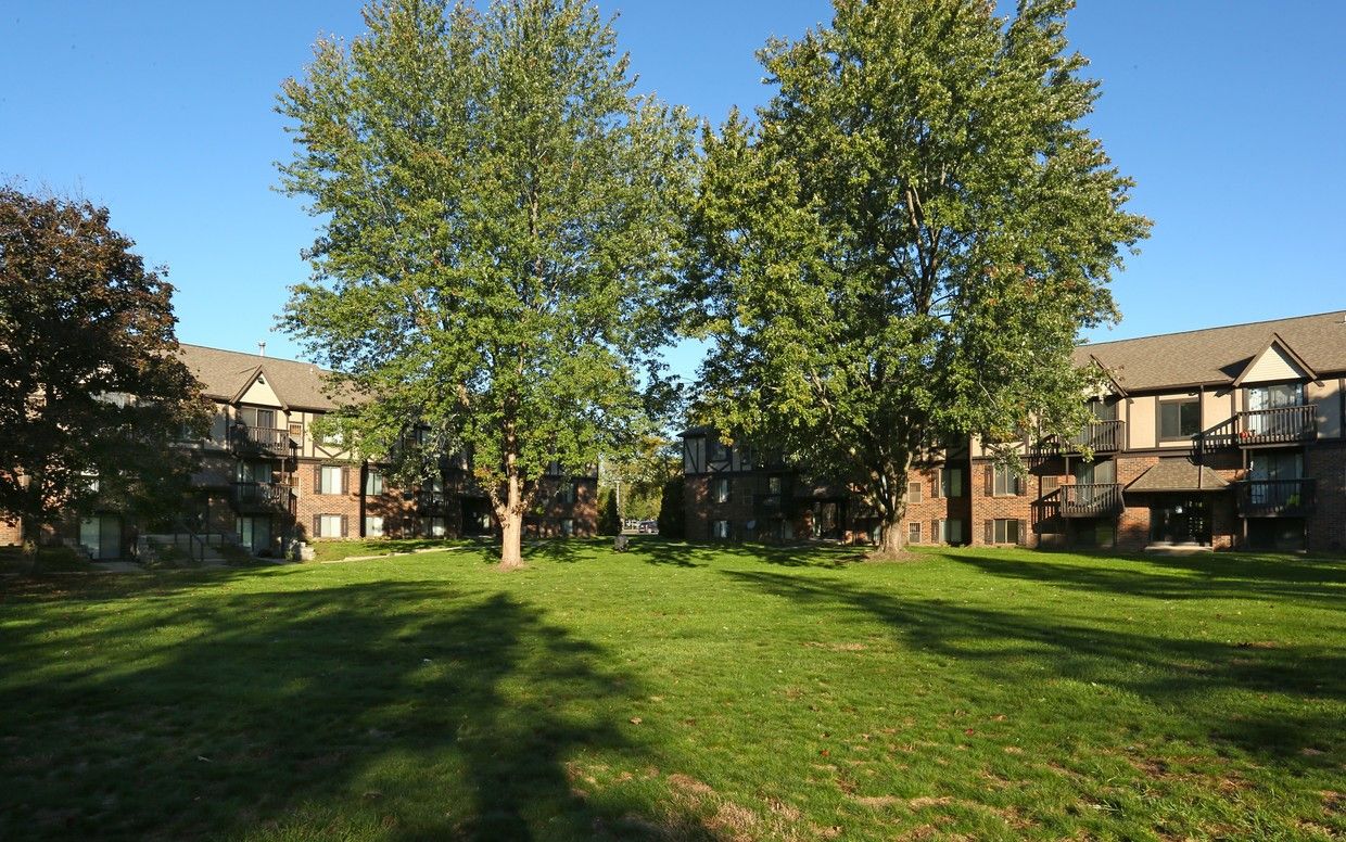 Holly Ridge Apartments