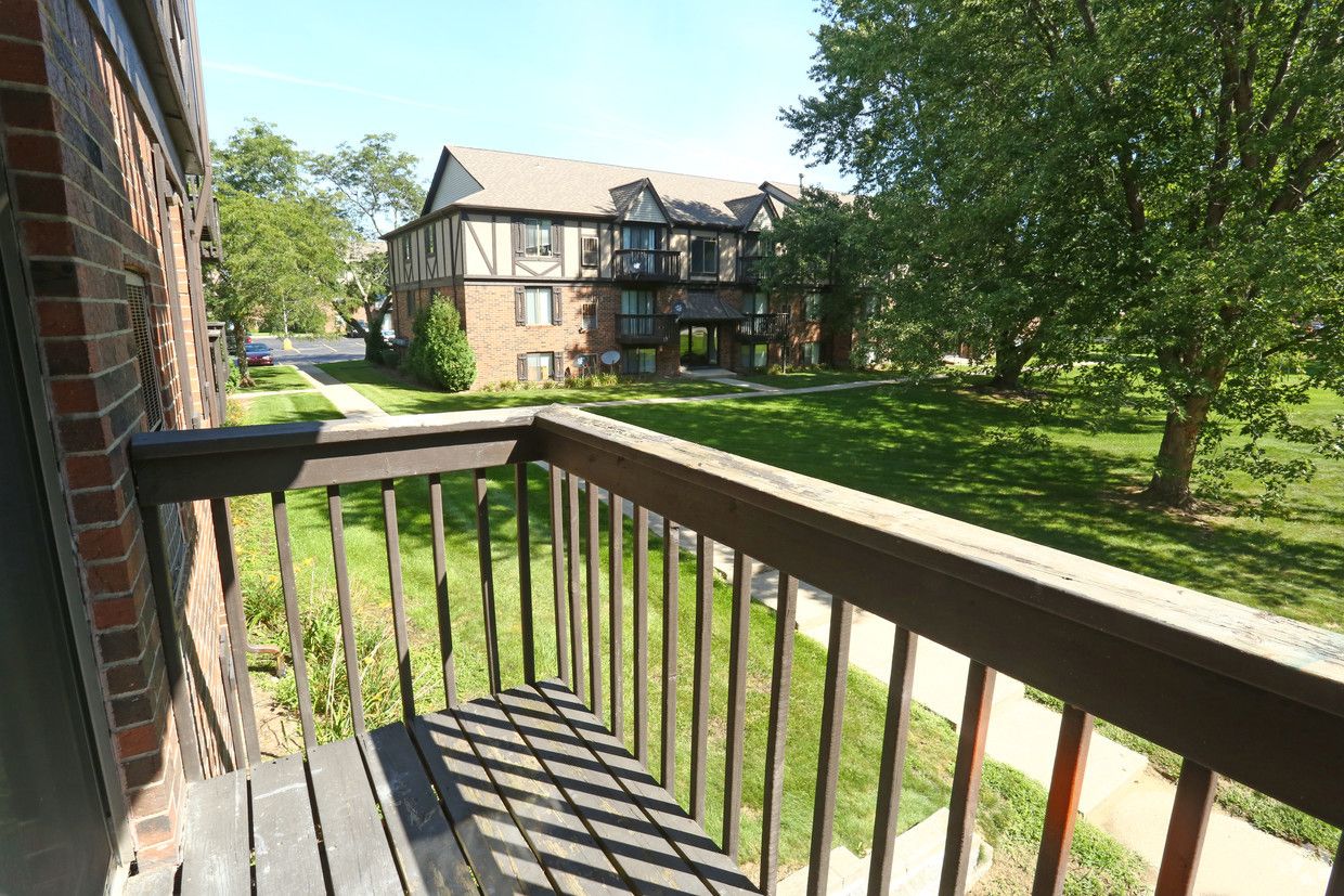 Holly Ridge Apartments