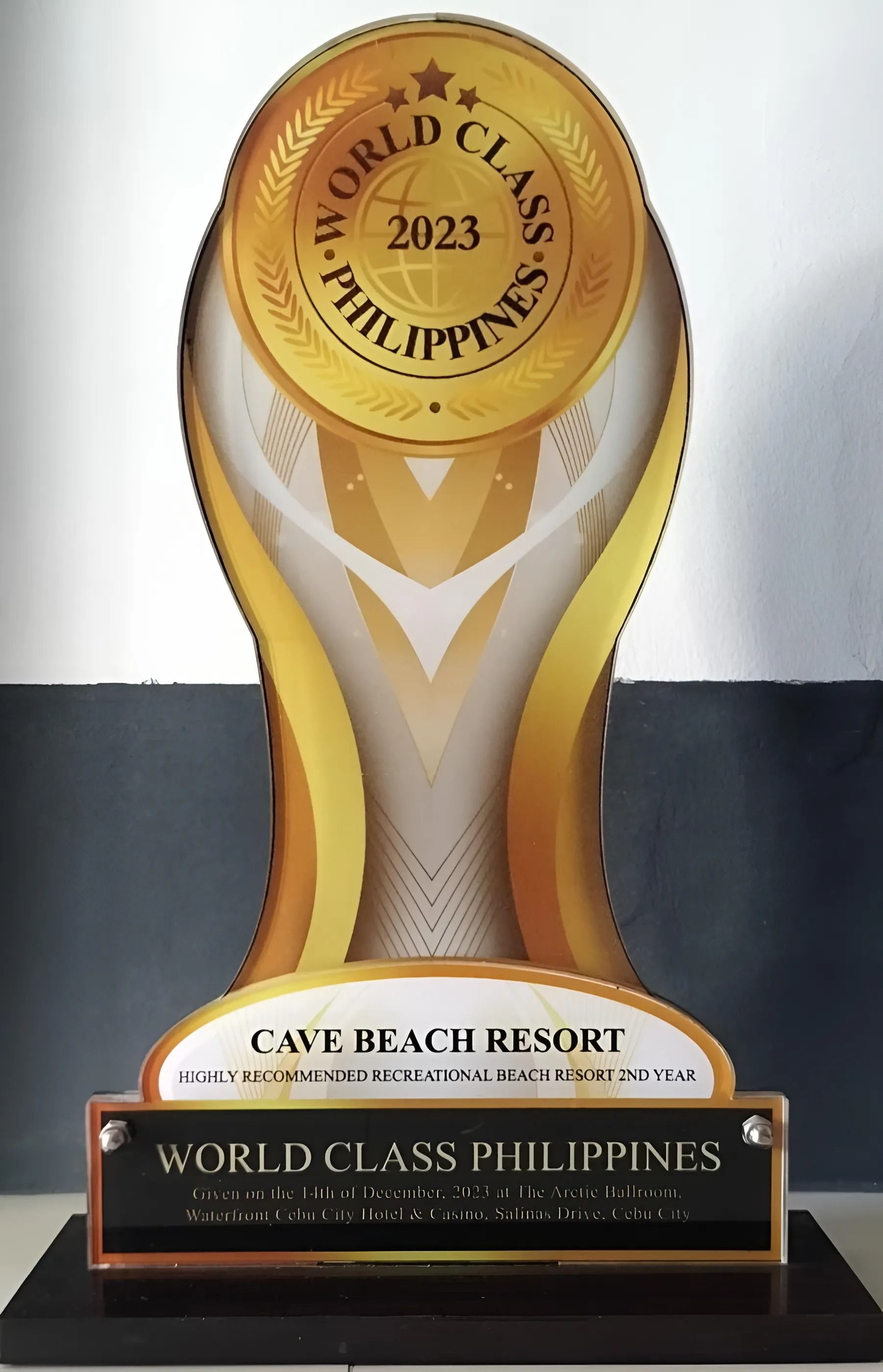 Award Winning Luxury Accommodation | Cave Beach Resort