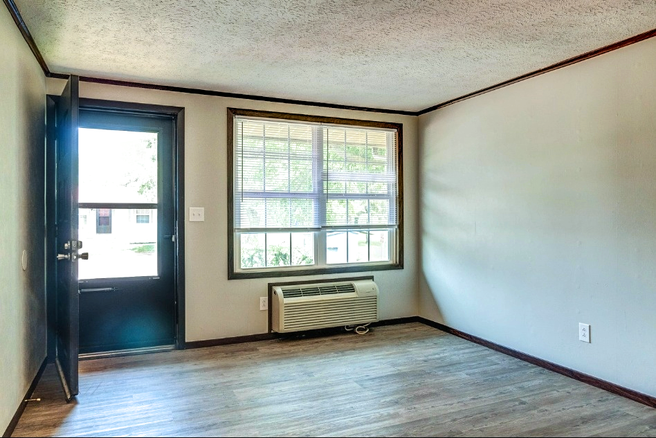 Riverview Estates Apartments - Aspen Management