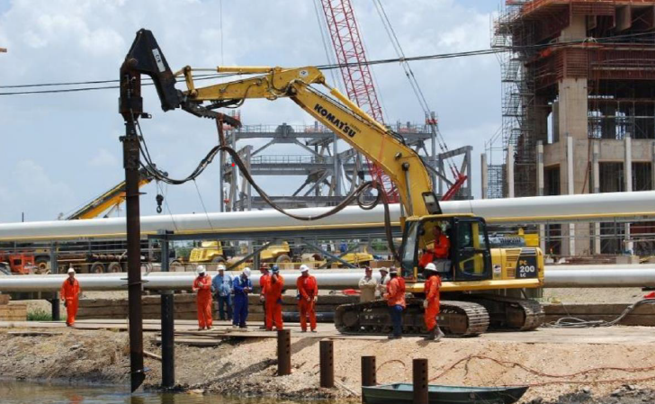 Pilotes Helicoidales en Colombia | Inversiones RPF