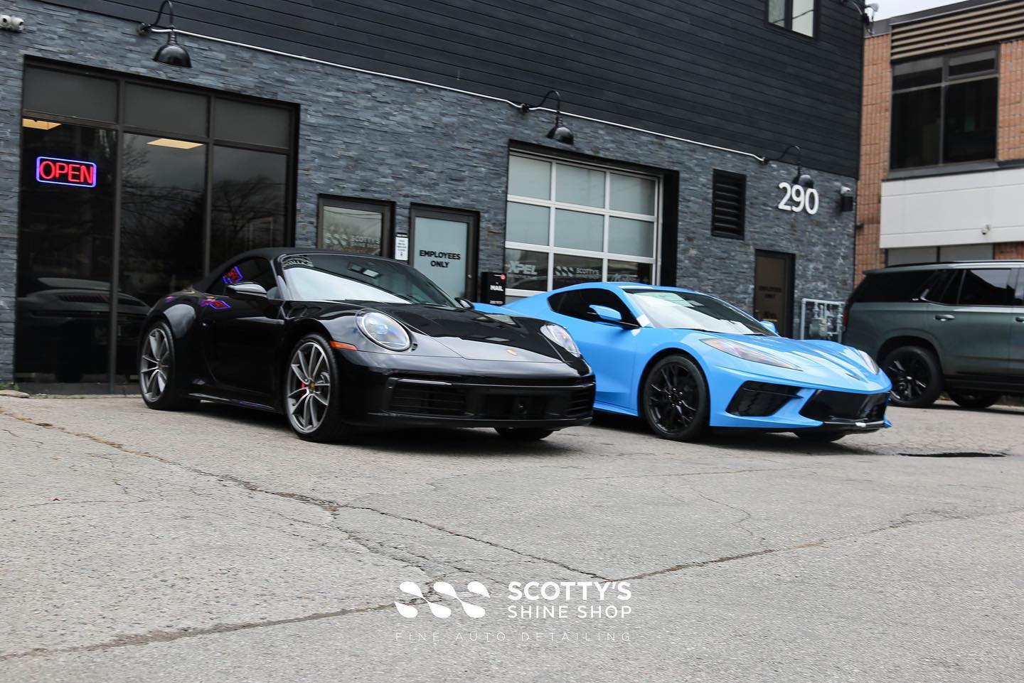 Porsche 911 & Corvette C8 | Car Detailing | London, Ontario
