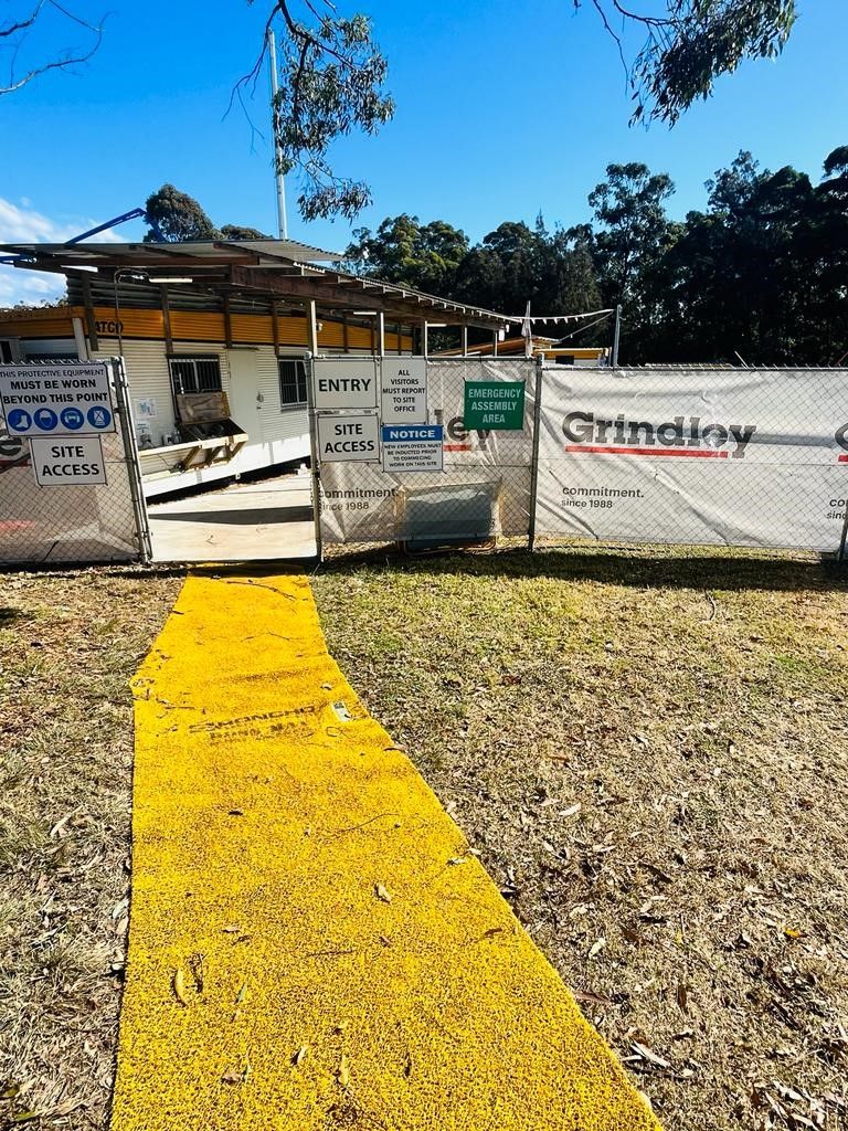 Site Offices and Decking Safety Walkway Mats | Honcho Supplies